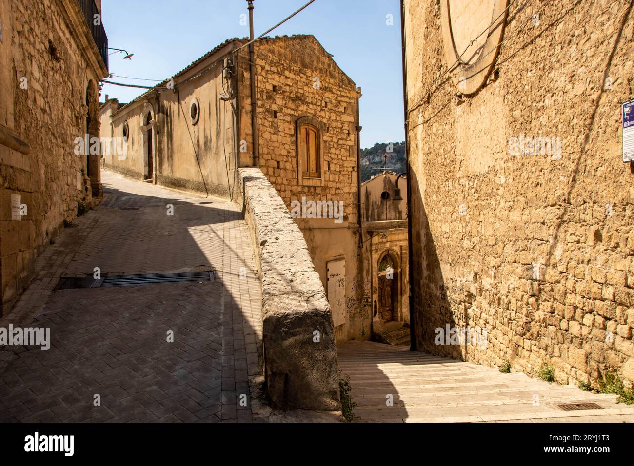 Modica sicily street hi-res stock photography and images - Alamy
