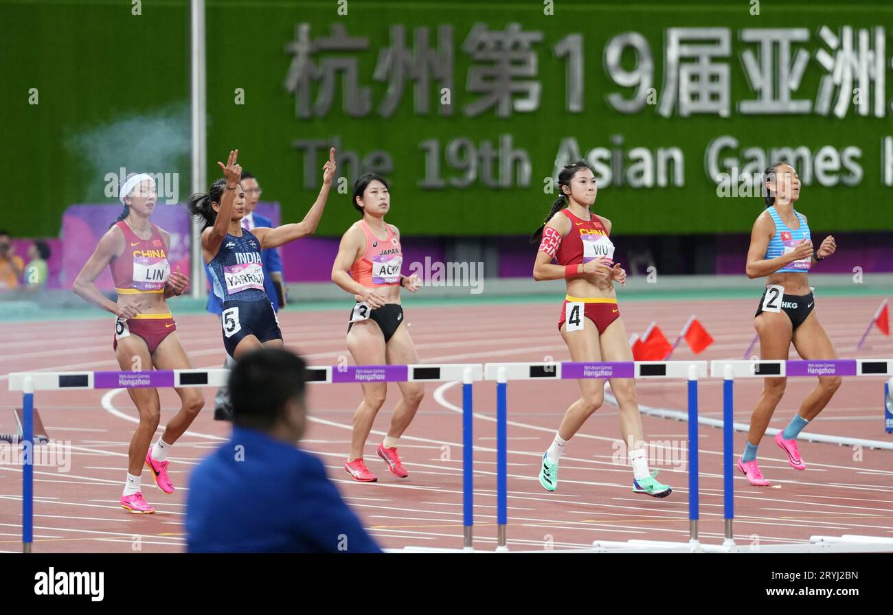 Hangzhou, China's Zhejiang Province. 1st Oct, 2023. Athletes react ...