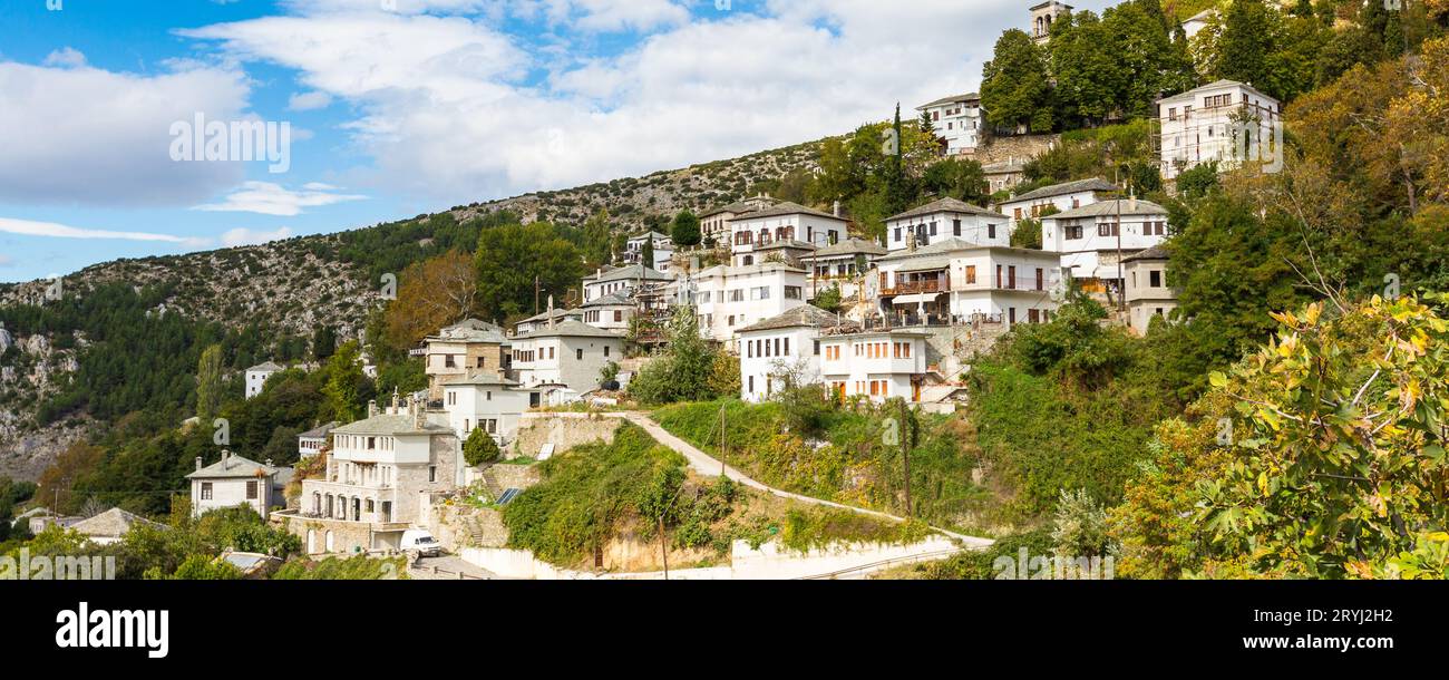 Makrinitsa village hi-res stock photography and images - Alamy
