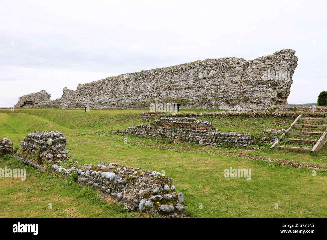 North Wall, Richborough Roman Fort, Ramsgate, Isle of Thanet, Kent ...