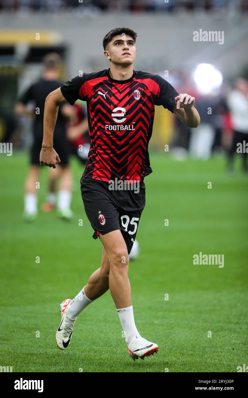 Davide bartesaghi hi-res stock photography and images - Alamy