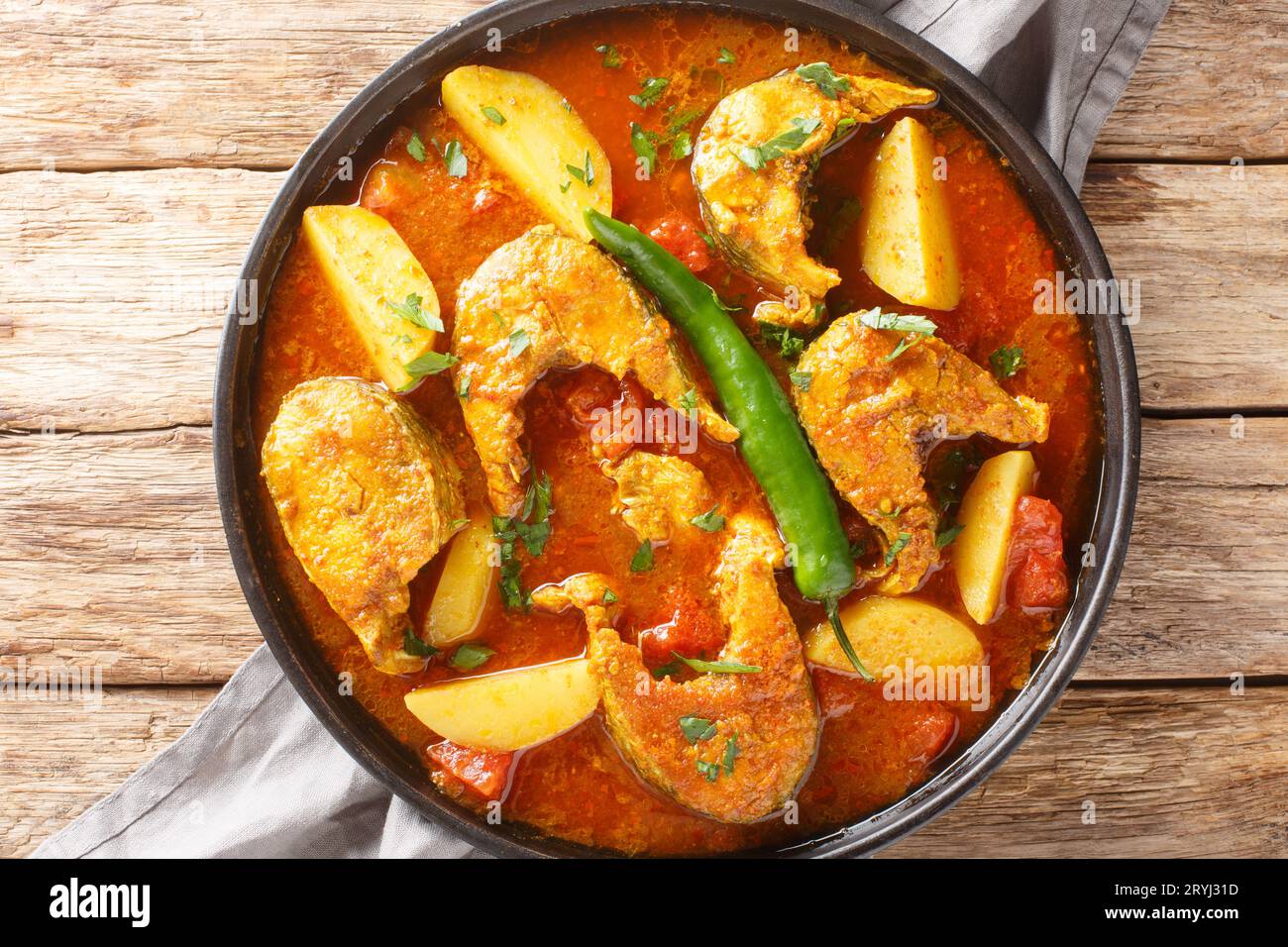 Bengali fish curry hi-res stock photography and images - Alamy