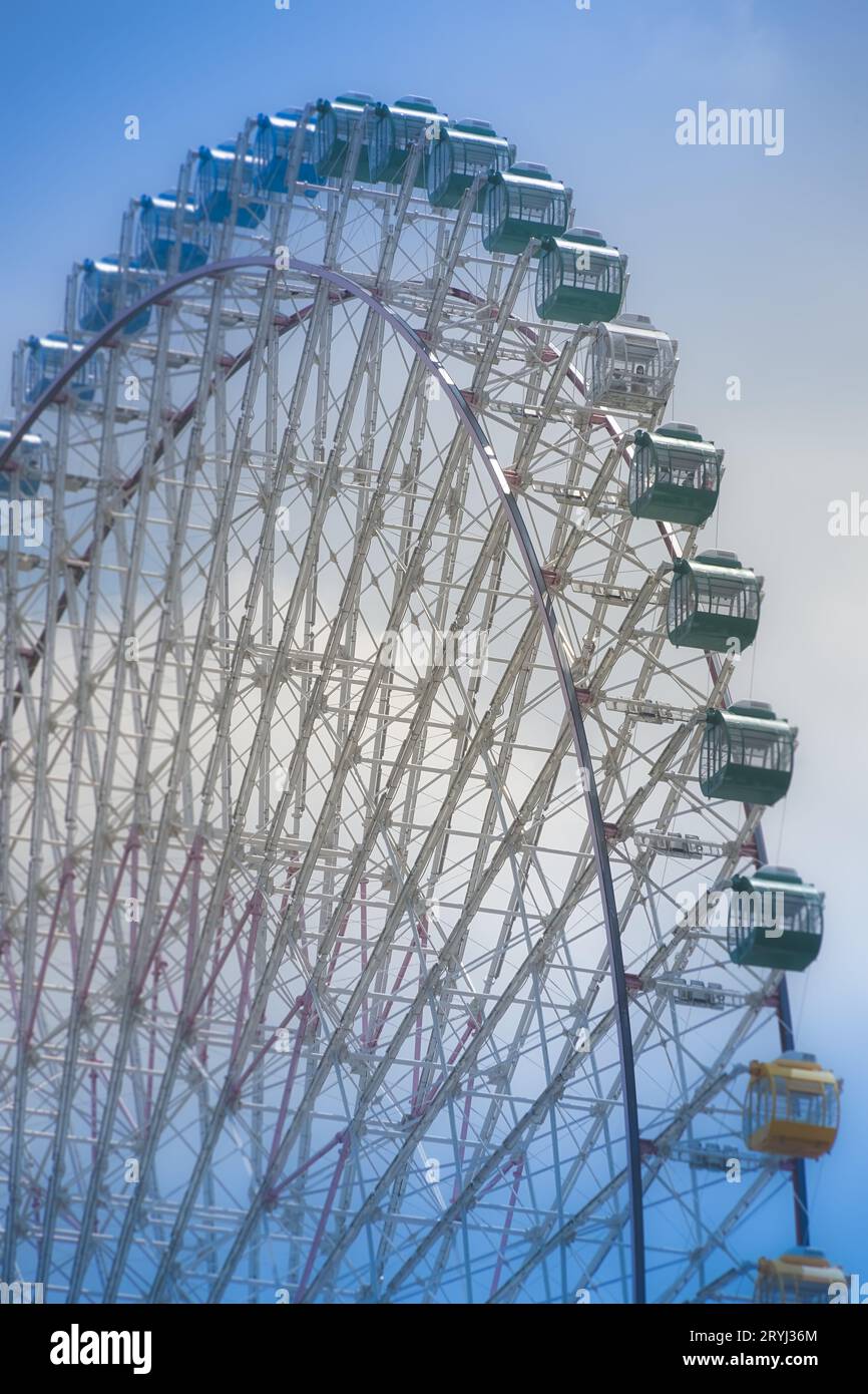 Cosmo Clock Ferrine (Yokohama Minato Mirai Stock Photo - Alamy