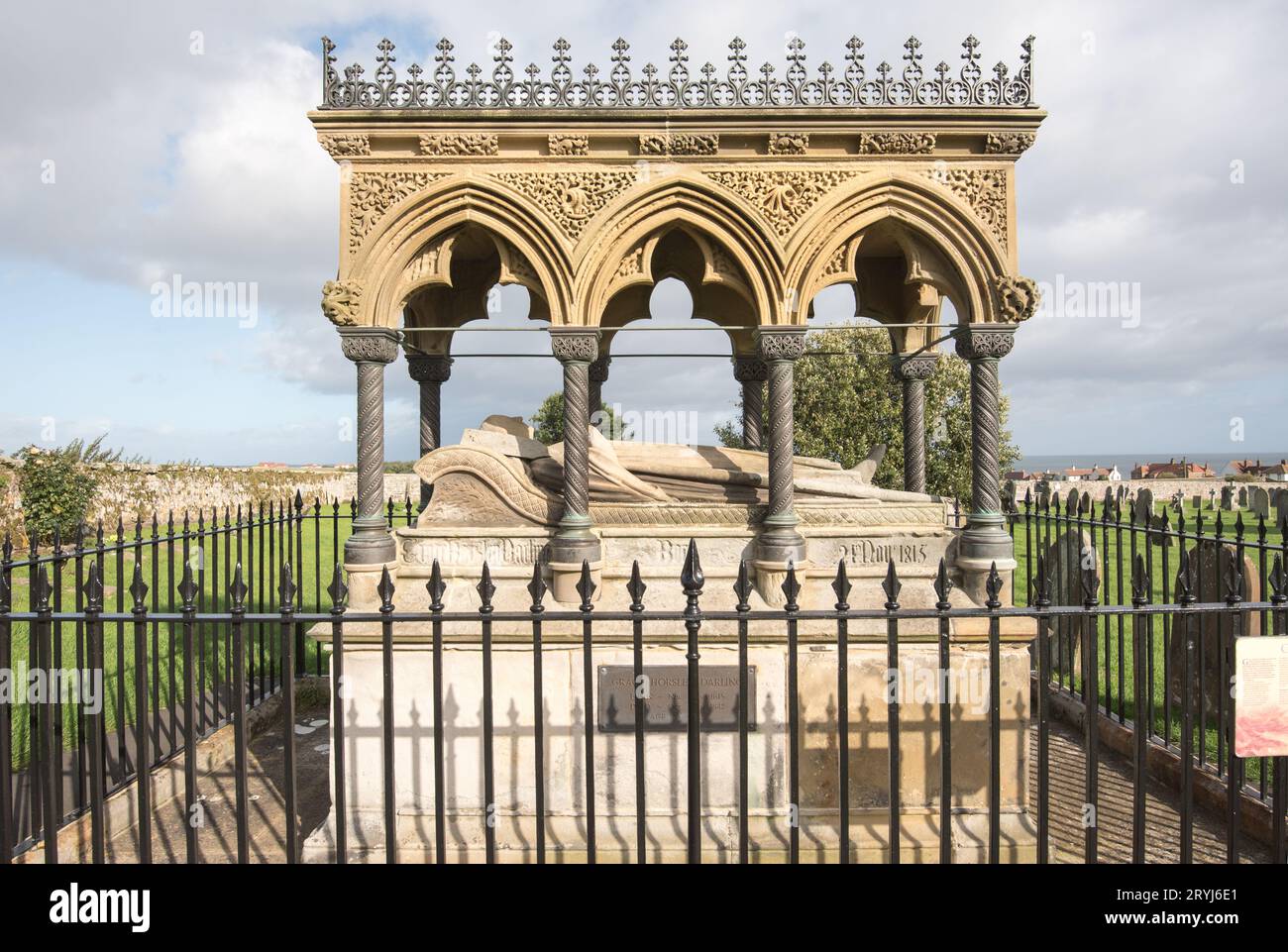 Monument to Grace Darling (tomb and grave) St Aidan's church,Bamburgh ...