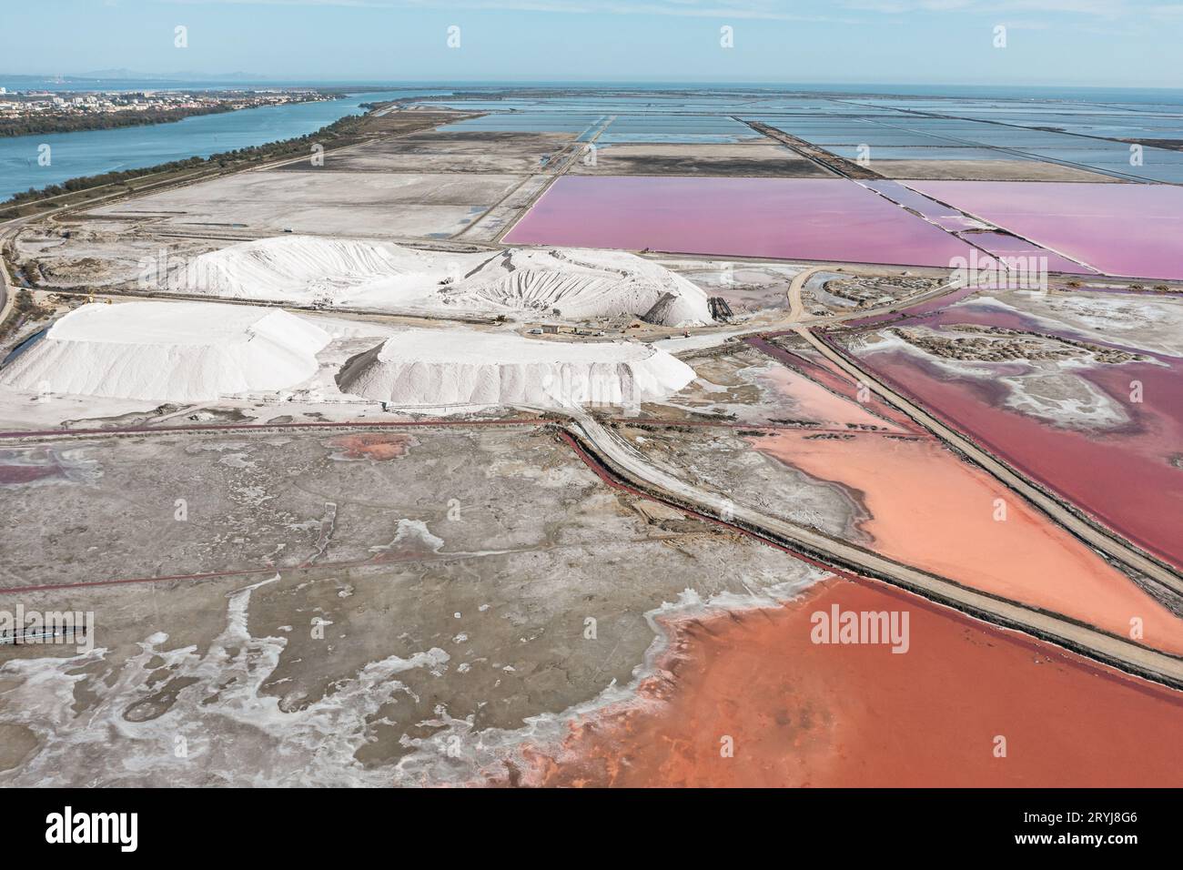 Aerial view drones footage hi-res stock photography and images - Alamy