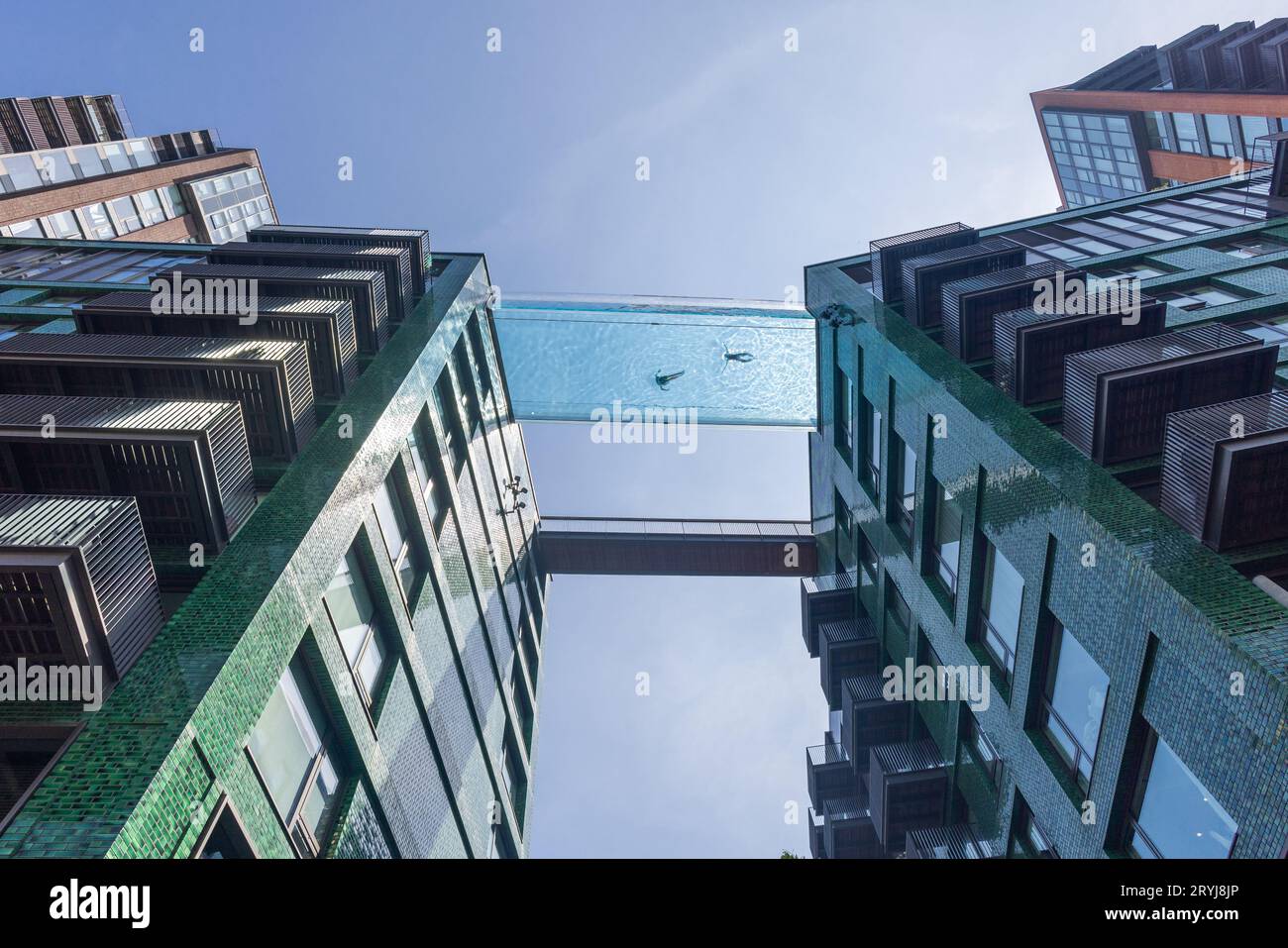 Embassy Gardens, Vauxhall London, swimming pool high rise luxury ...