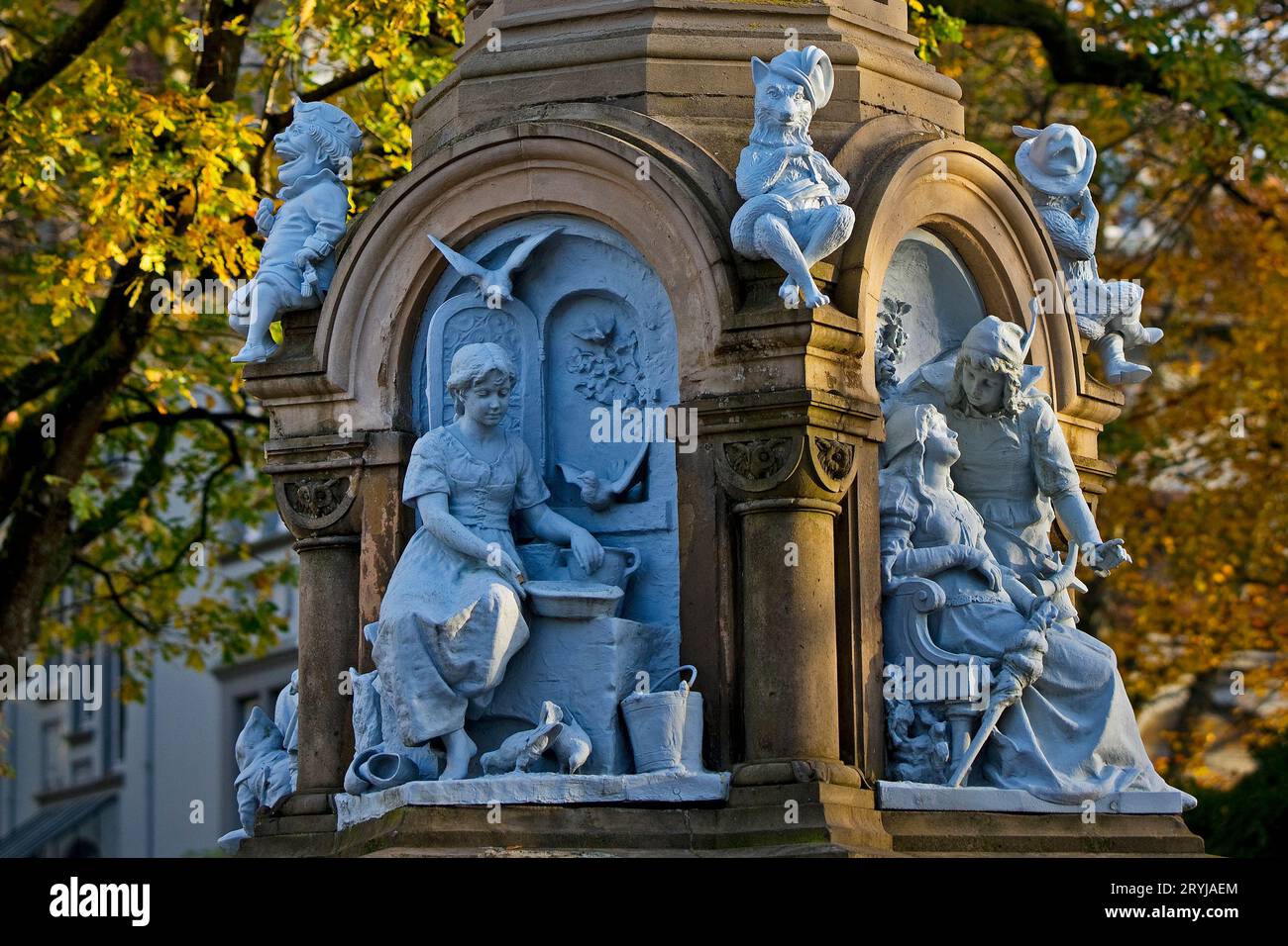 Detail Fairy Tales Brunnen, artist Wilhelm Albermann, Zooviertel ...