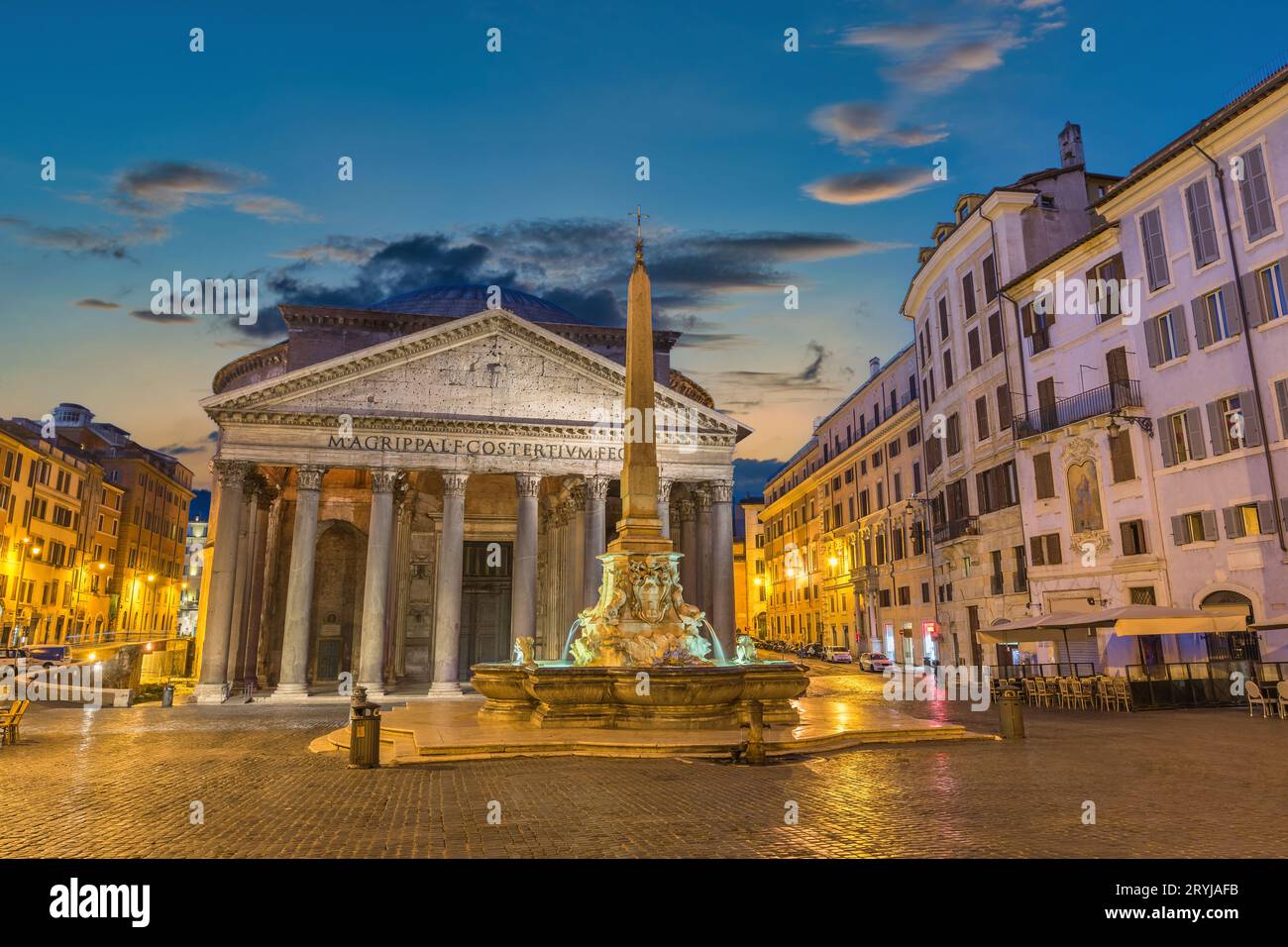 Pantheon sunrise hi-res stock photography and images - Alamy