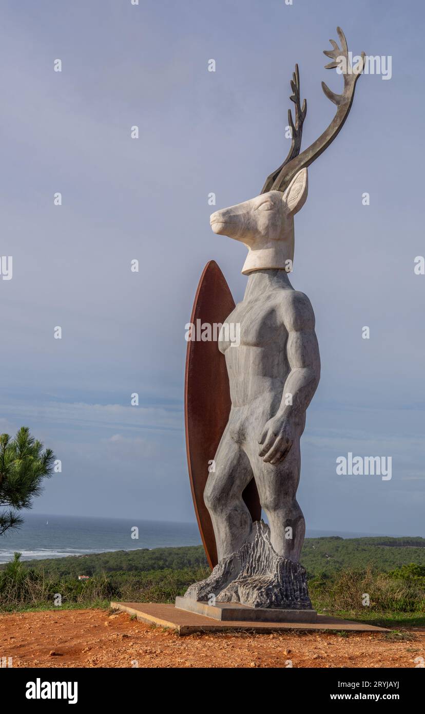 Statue nazare hi-res stock photography and images - Alamy