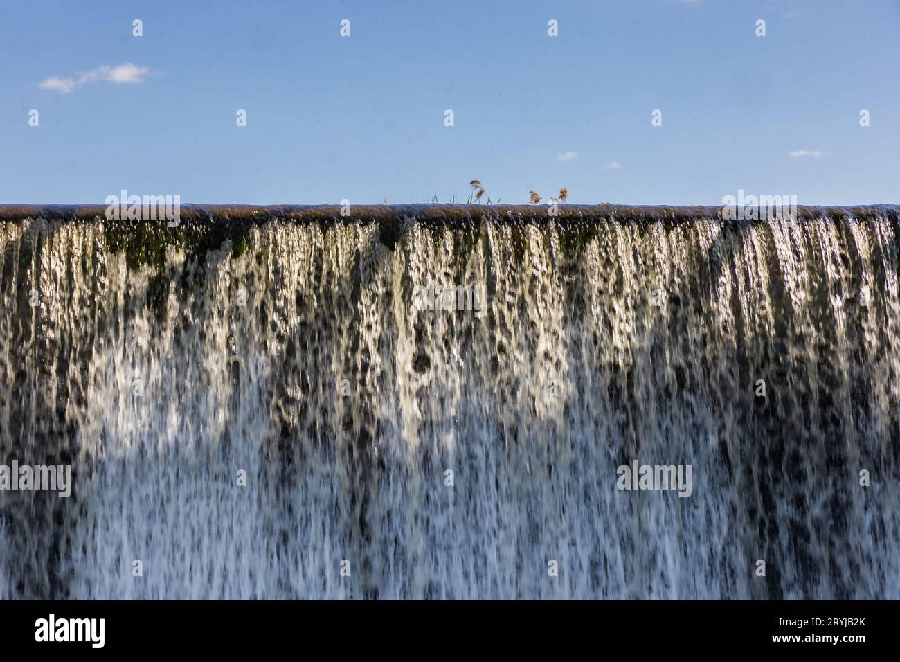 Hydroelectric dam gushing water hi-res stock photography and images - Alamy