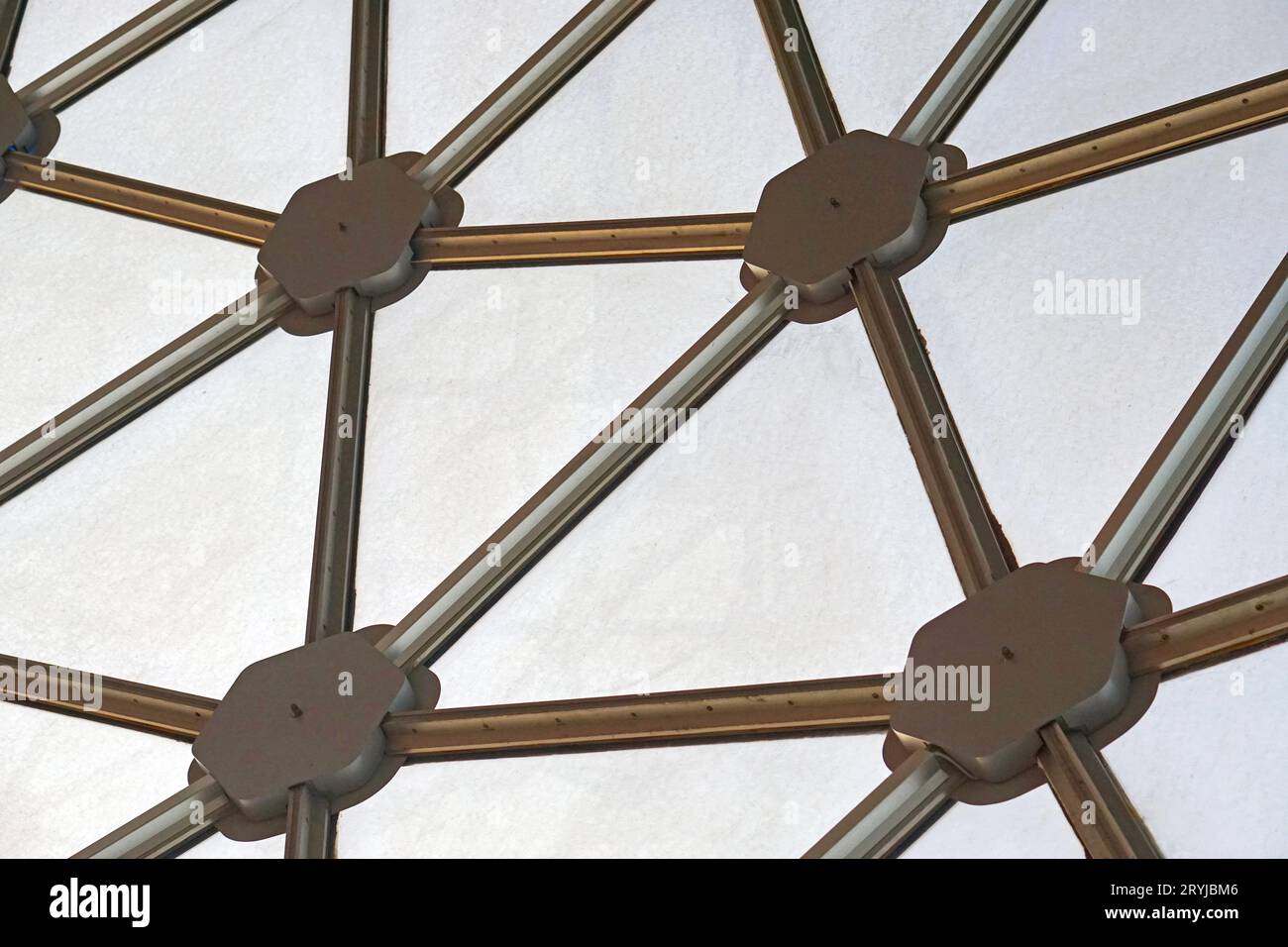 Geodesic dome glass roof ceiling structure in Kuwait Stock Photo - Alamy