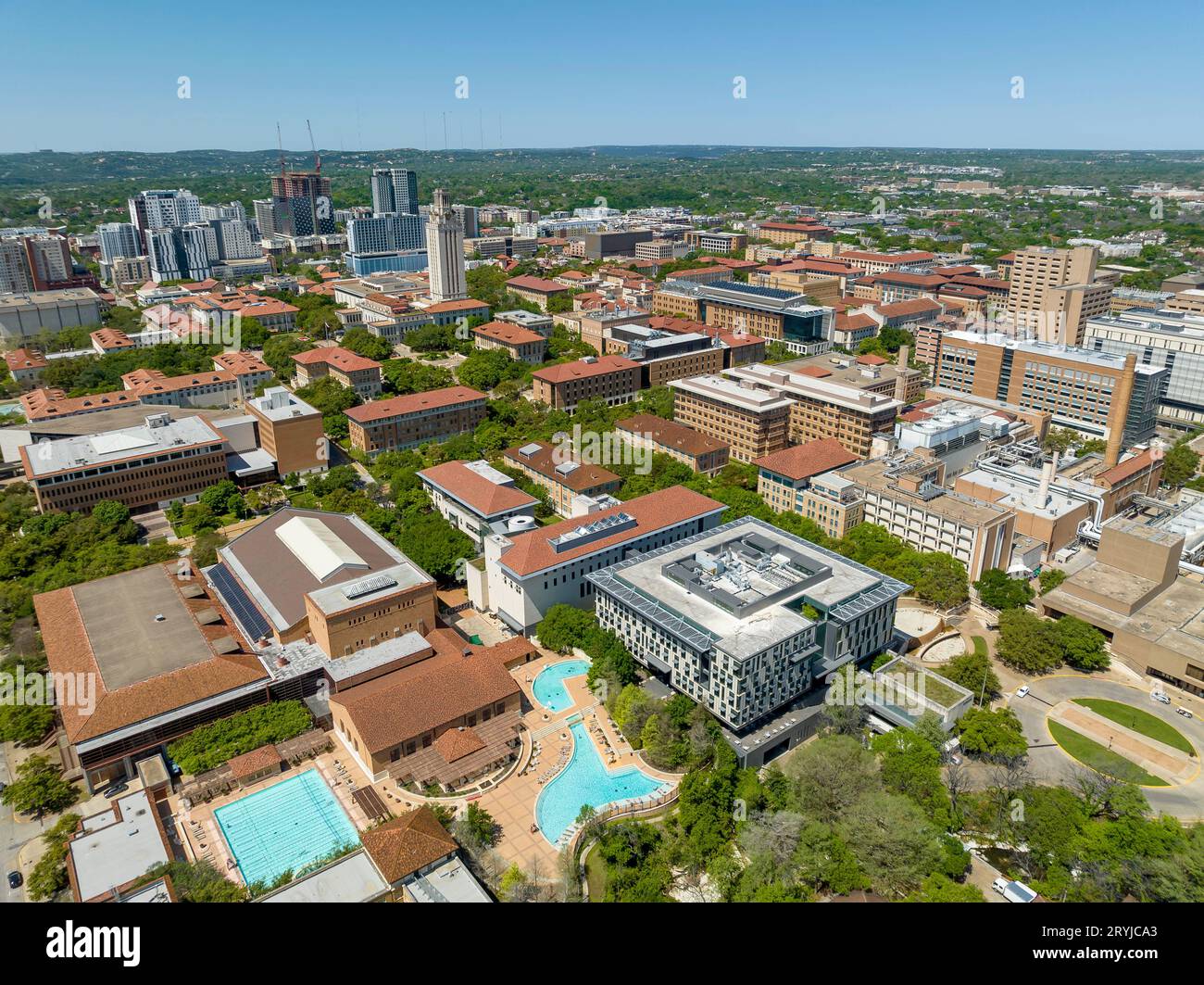 Aerial View Of The Main Building At The University of Texas at Austin ...