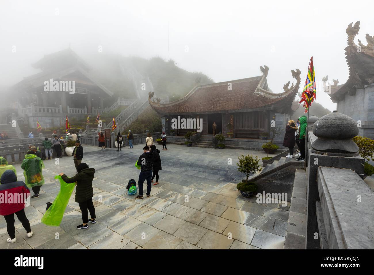 The Buddhist Temple at the Fansipan at Sapa in Vietnam Stock Photo - Alamy