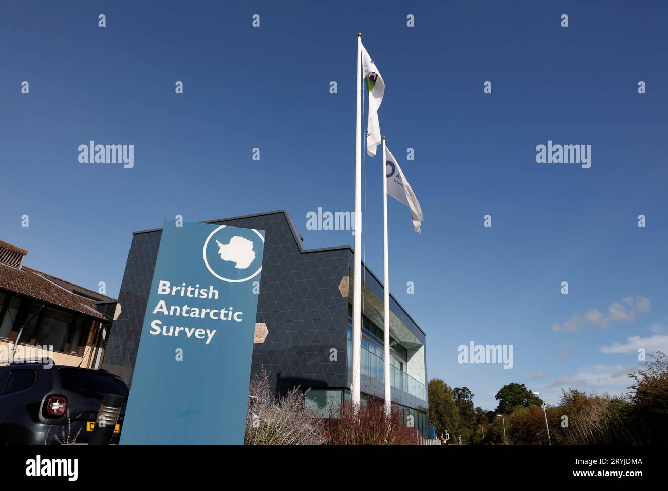 Survey high street hi-res stock photography and images - Alamy