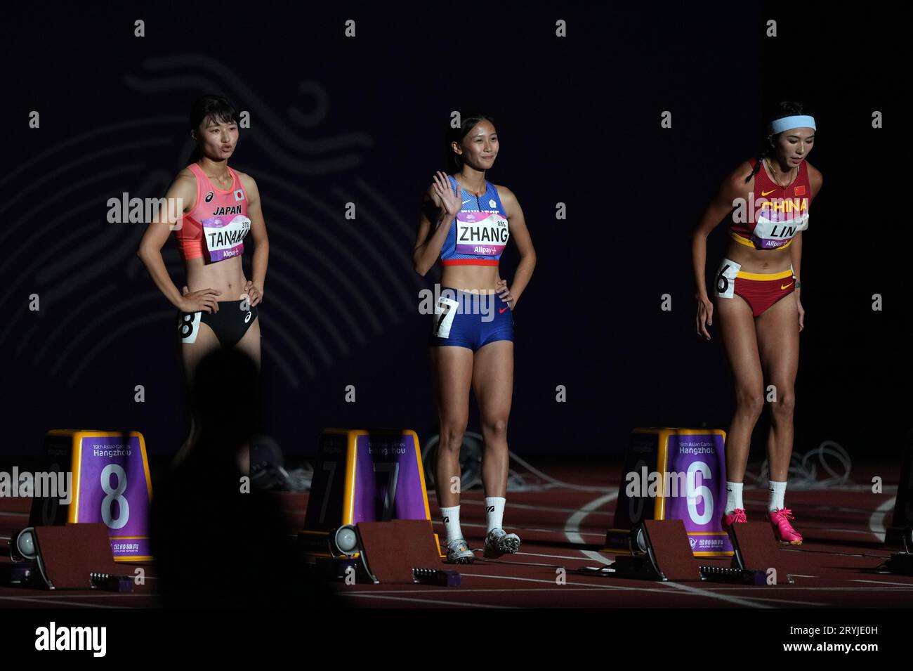 Hangzhou, China's Zhejiang Province. 1st Oct, 2023. Zhang Bo-Ya (C) of ...