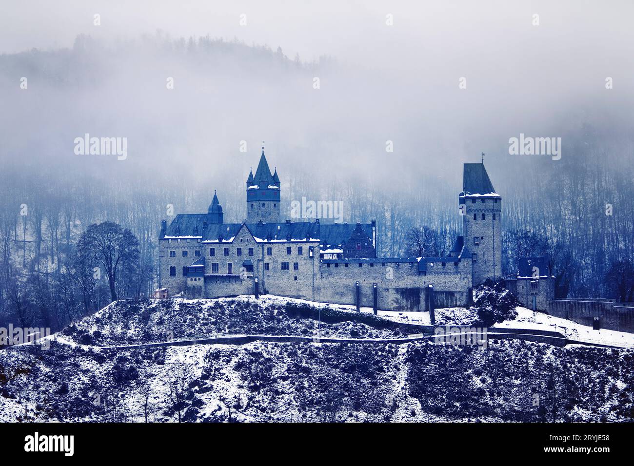 Altena Castle with fog in winter, Altena, Sauerland, North Rhine ...