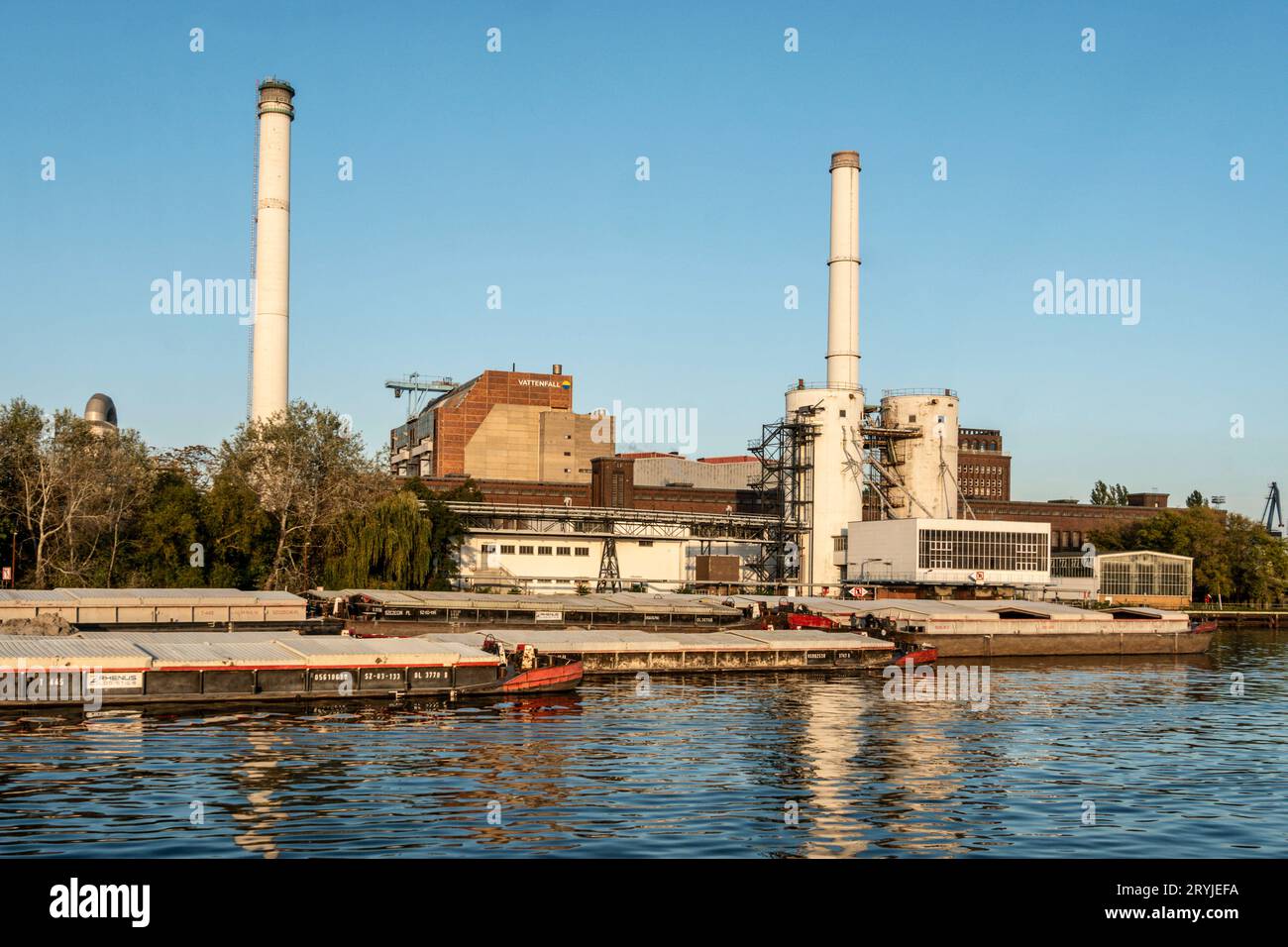 Vattenfall-Kraftwerk Klingenberg in Rummelsburg Vattenfall-Kraftwerk ...