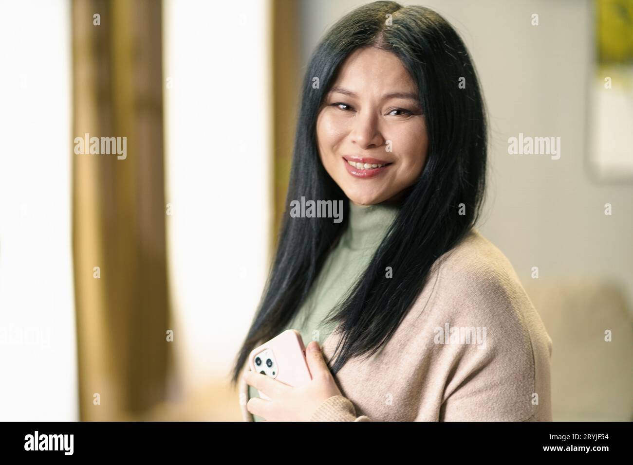 Mature woman holds hand hi-res stock photography and images - Alamy