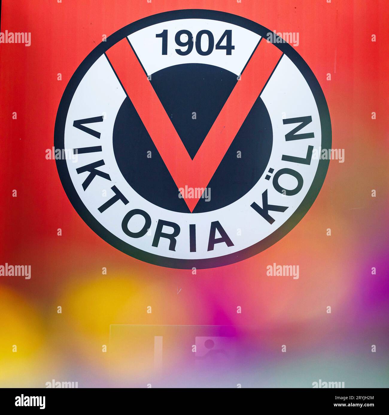 Fc koln logo hi-res stock photography and images - Alamy