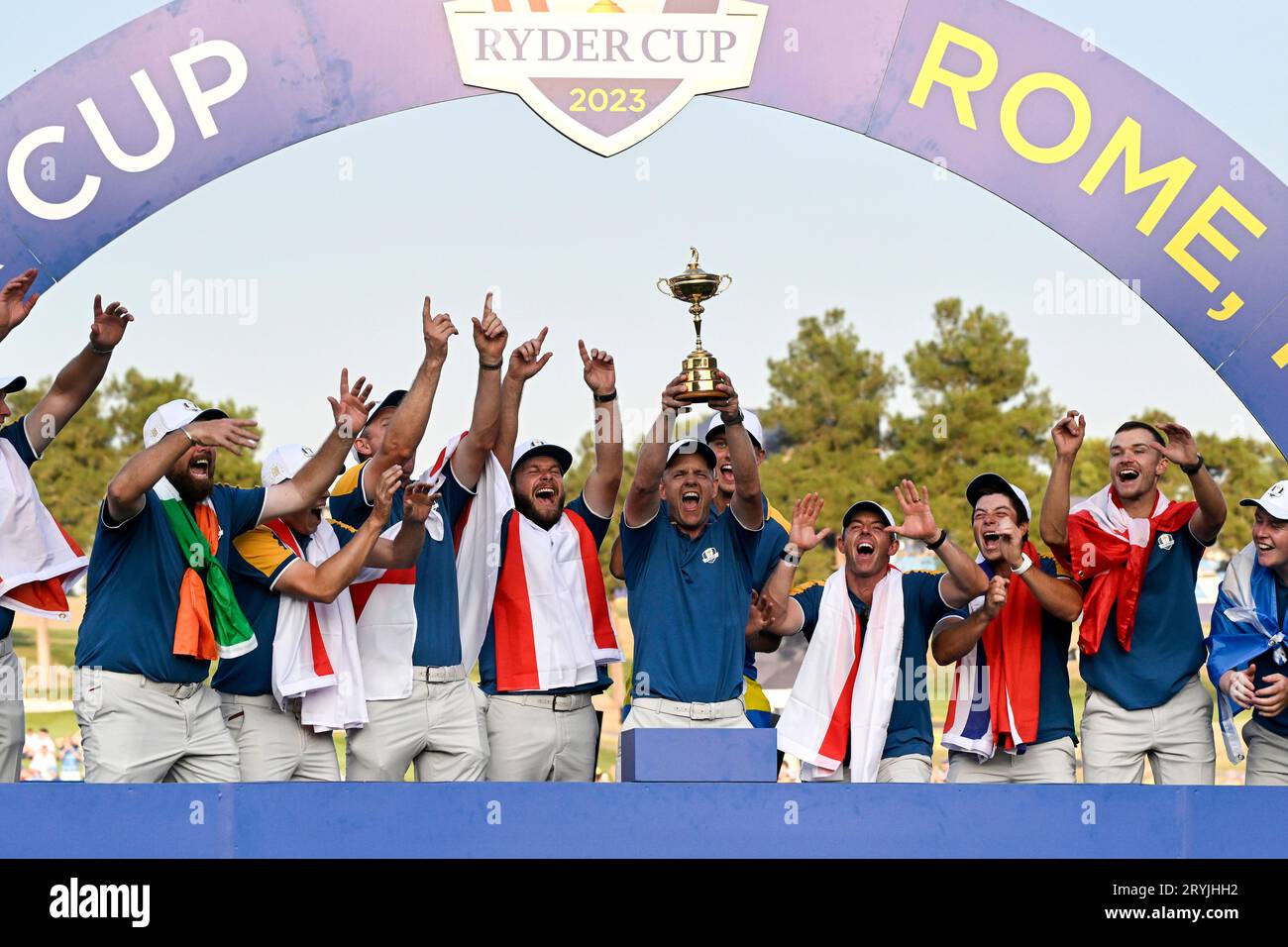 Roma, Italy. 01st Oct, 2023. Captain and players of Team Europe ...