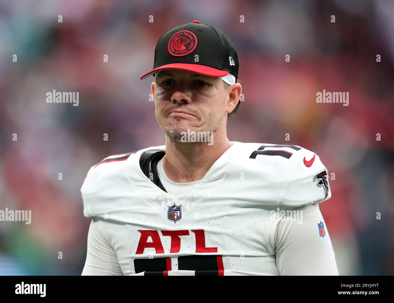 Logan woodside falcons hi-res stock photography and images - Alamy
