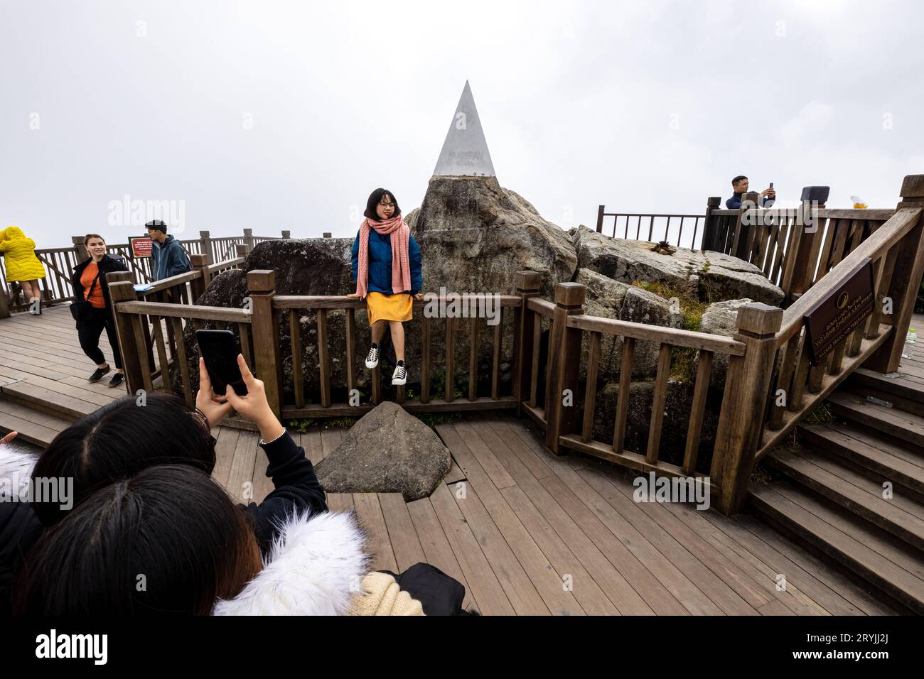 The Summit of the Fansipan in Vietnam Stock Photo - Alamy