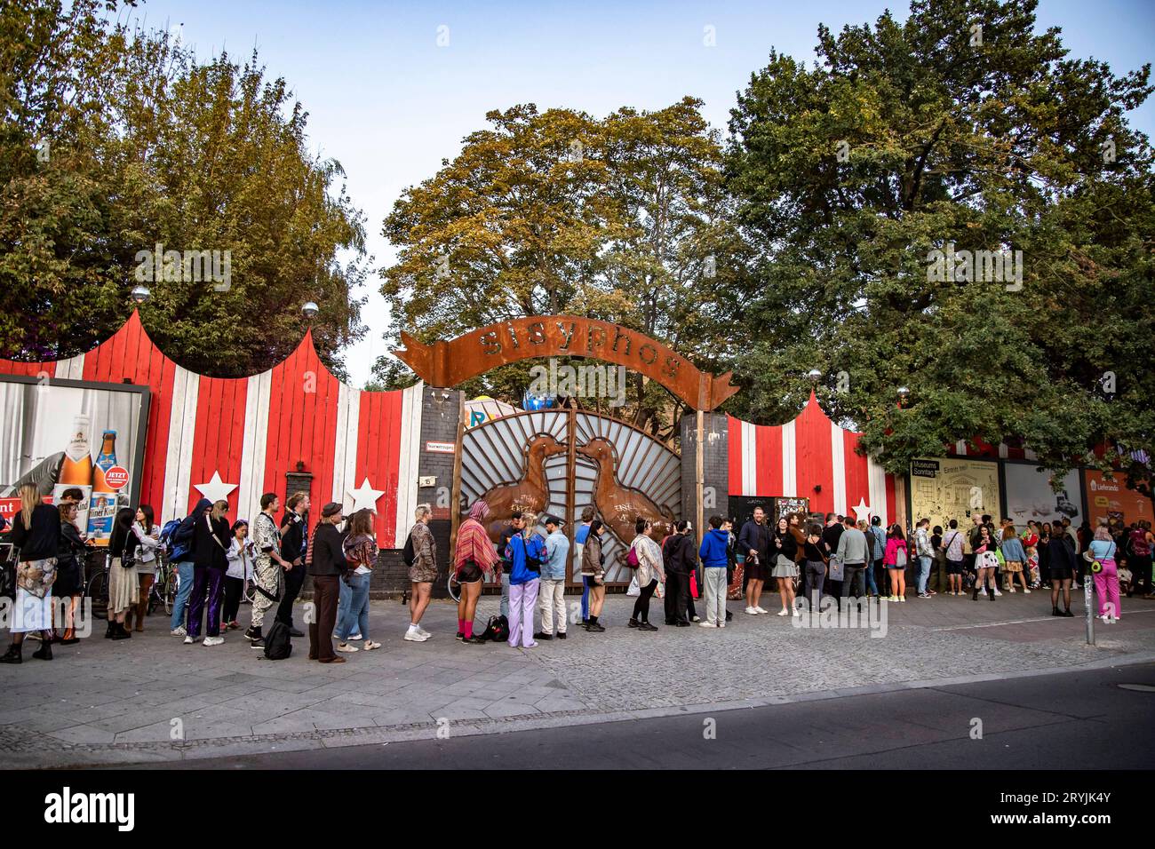 Sisyphos berlin hi-res stock photography and images - Alamy