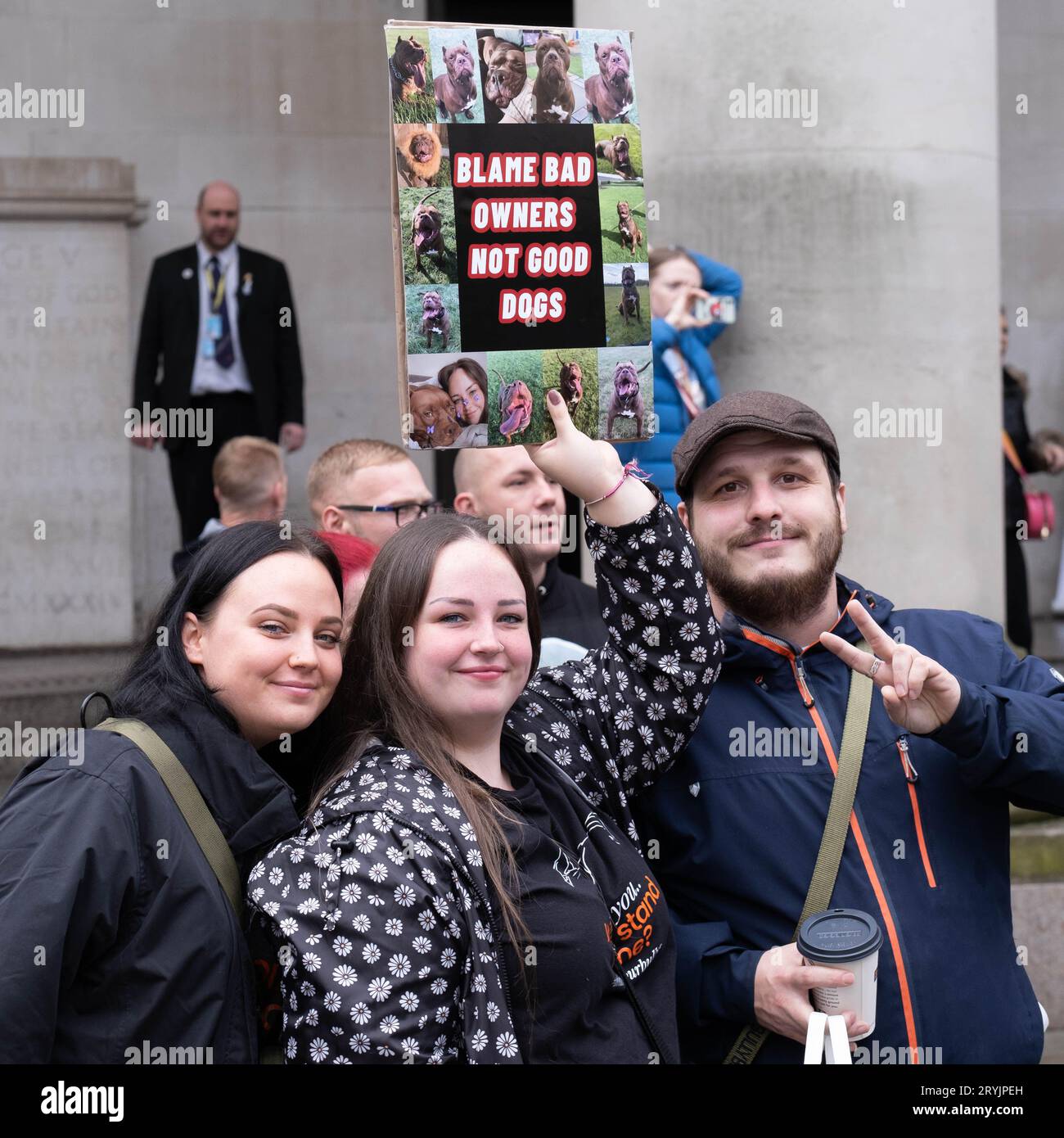 American bully xl hi-res stock photography and images - Alamy