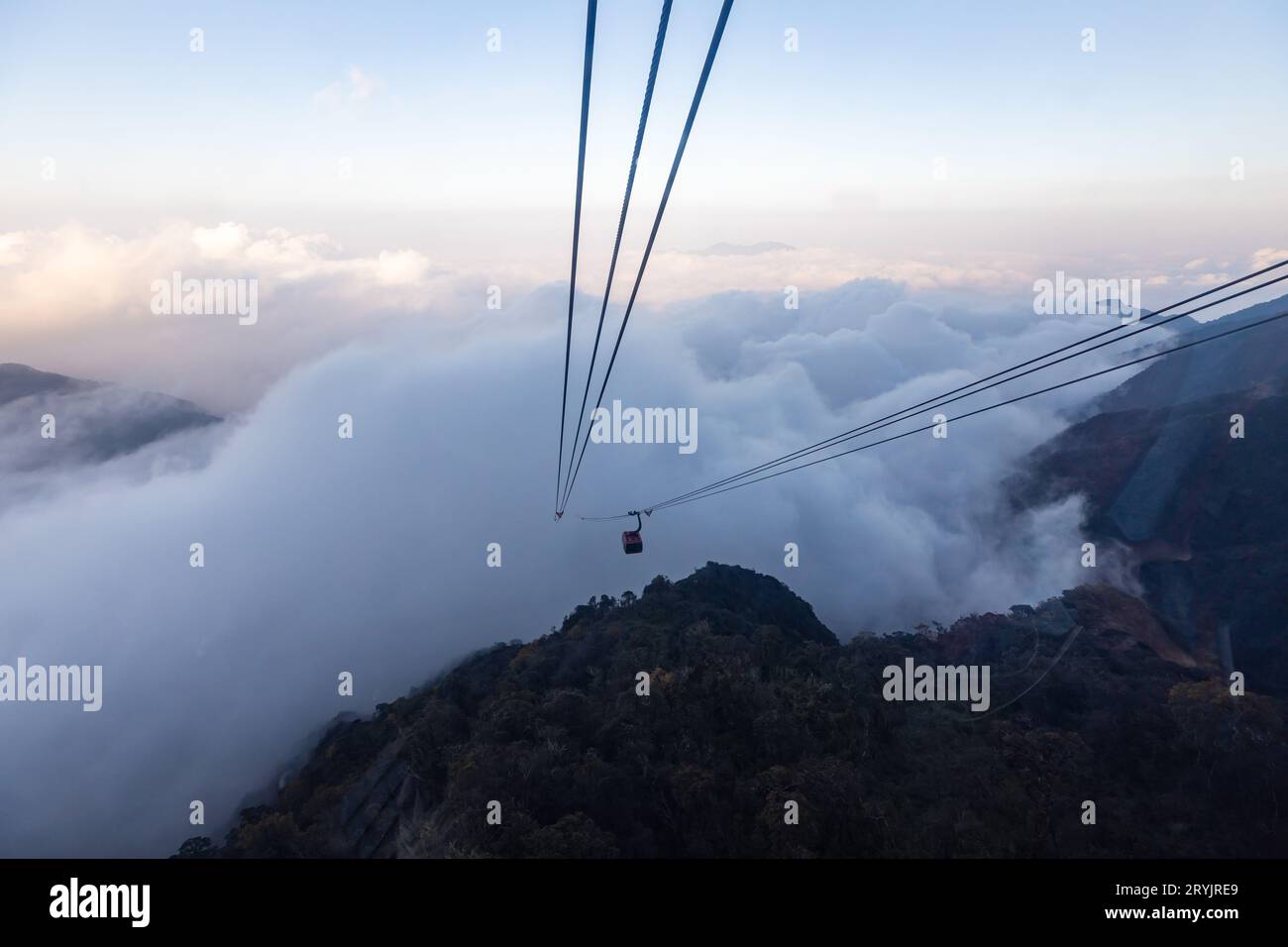 The cable car to the Fansipan at Sapa in Vietnam Stock Photo - Alamy
