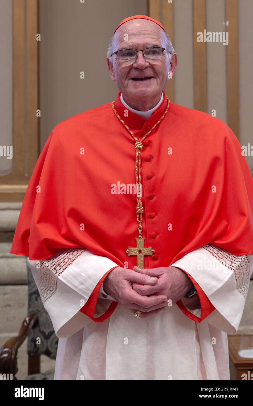 Stephen papa hi-res stock photography and images - Alamy