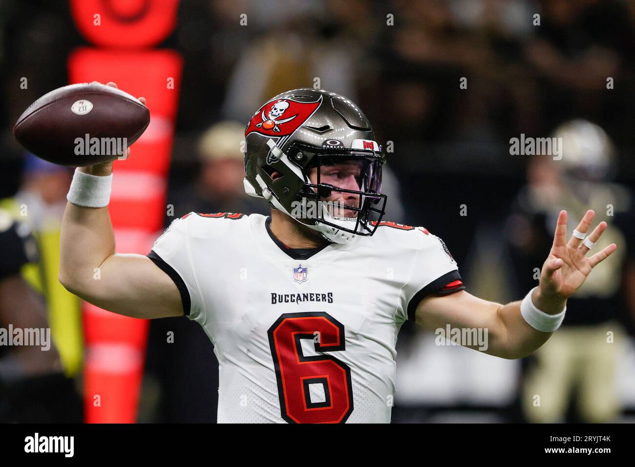 Tampa Bay Buccaneers quarterback Baker Mayfield (6) looks to pass in ...