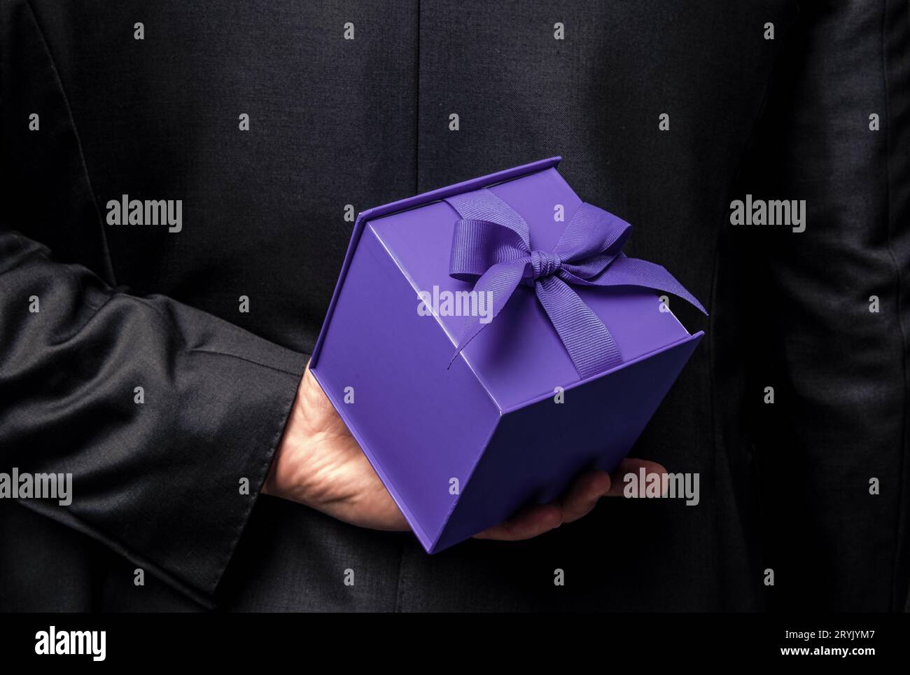 proposal present in hand. proposal present box. hand with proposal ...