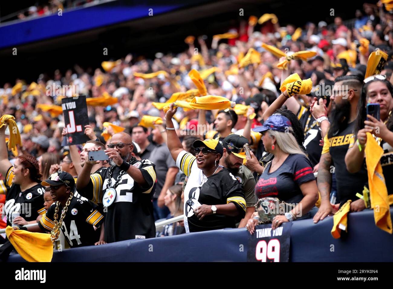 Pittsburgh steelers fans hi-res stock photography and images - Alamy