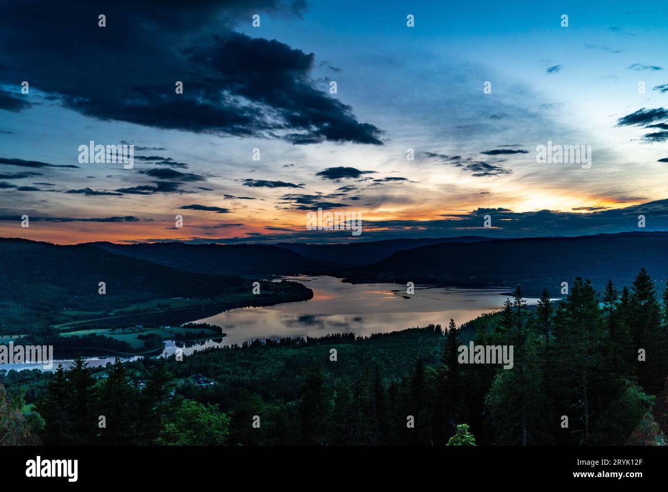 Midnight view hi-res stock photography and images - Alamy