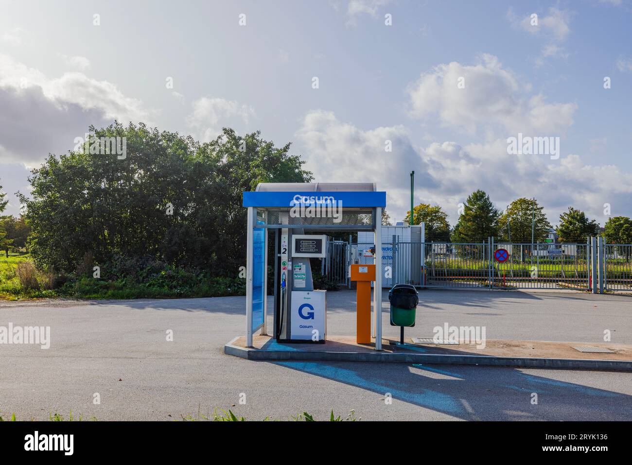 Biogas car hi-res stock photography and images - Alamy