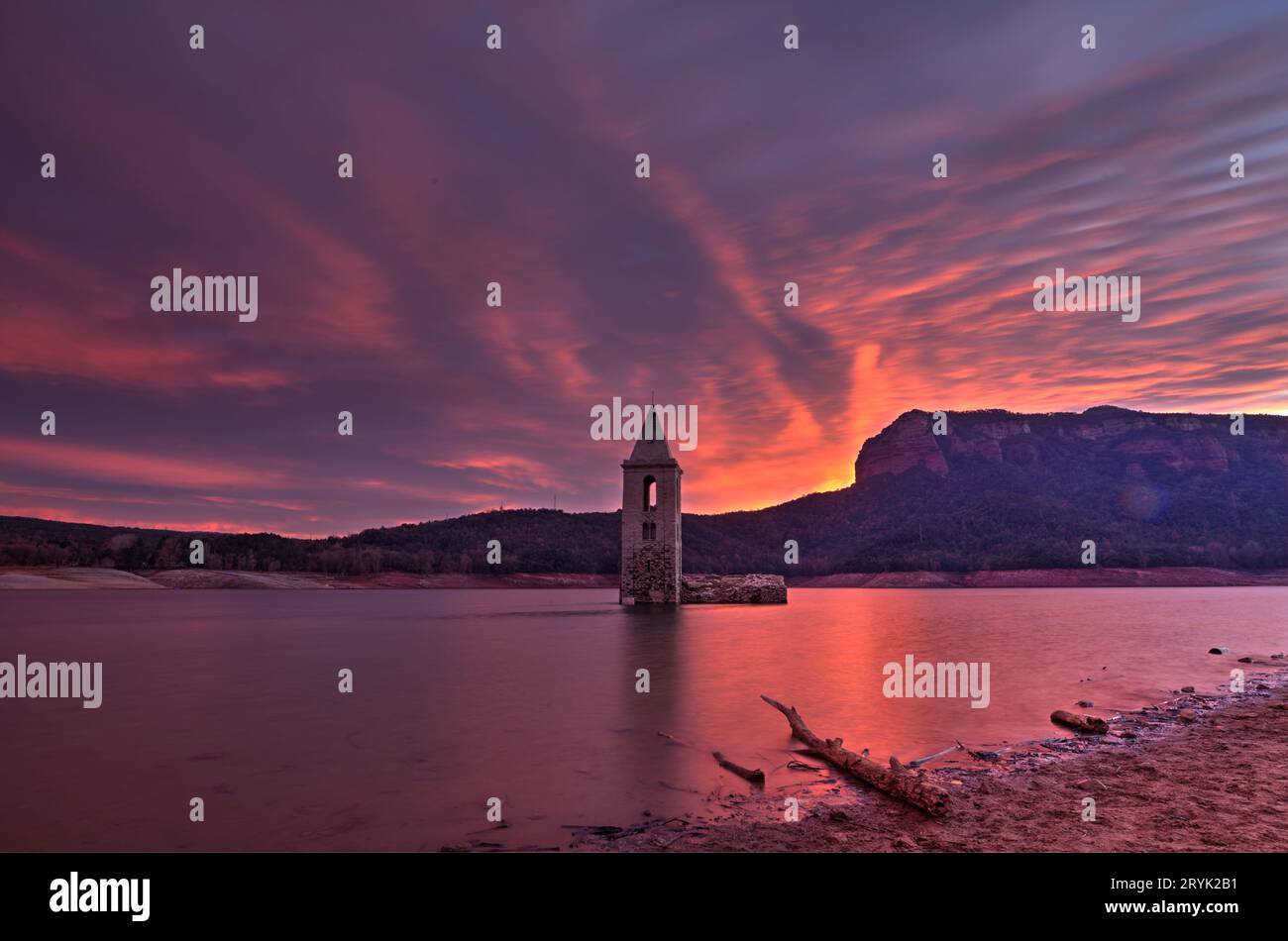 Romanesque scenery hi-res stock photography and images - Alamy