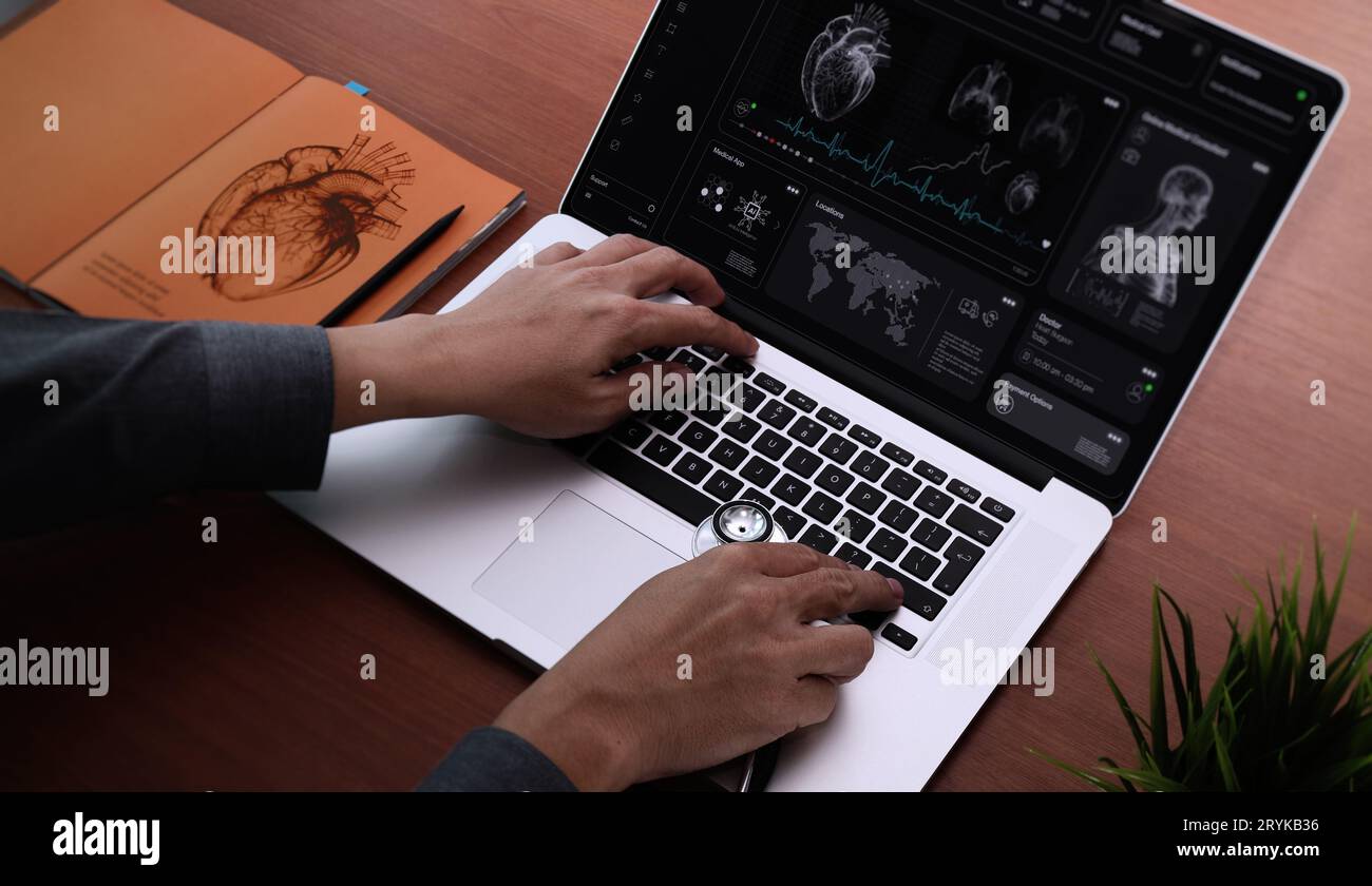 Health database management hi-res stock photography and images - Alamy