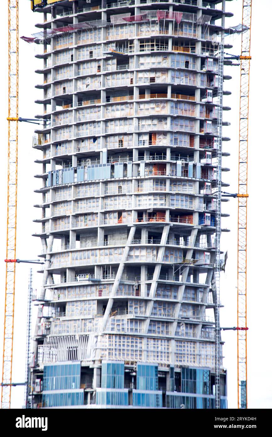 Skyscraper under construction - close up Stock Photo - Alamy