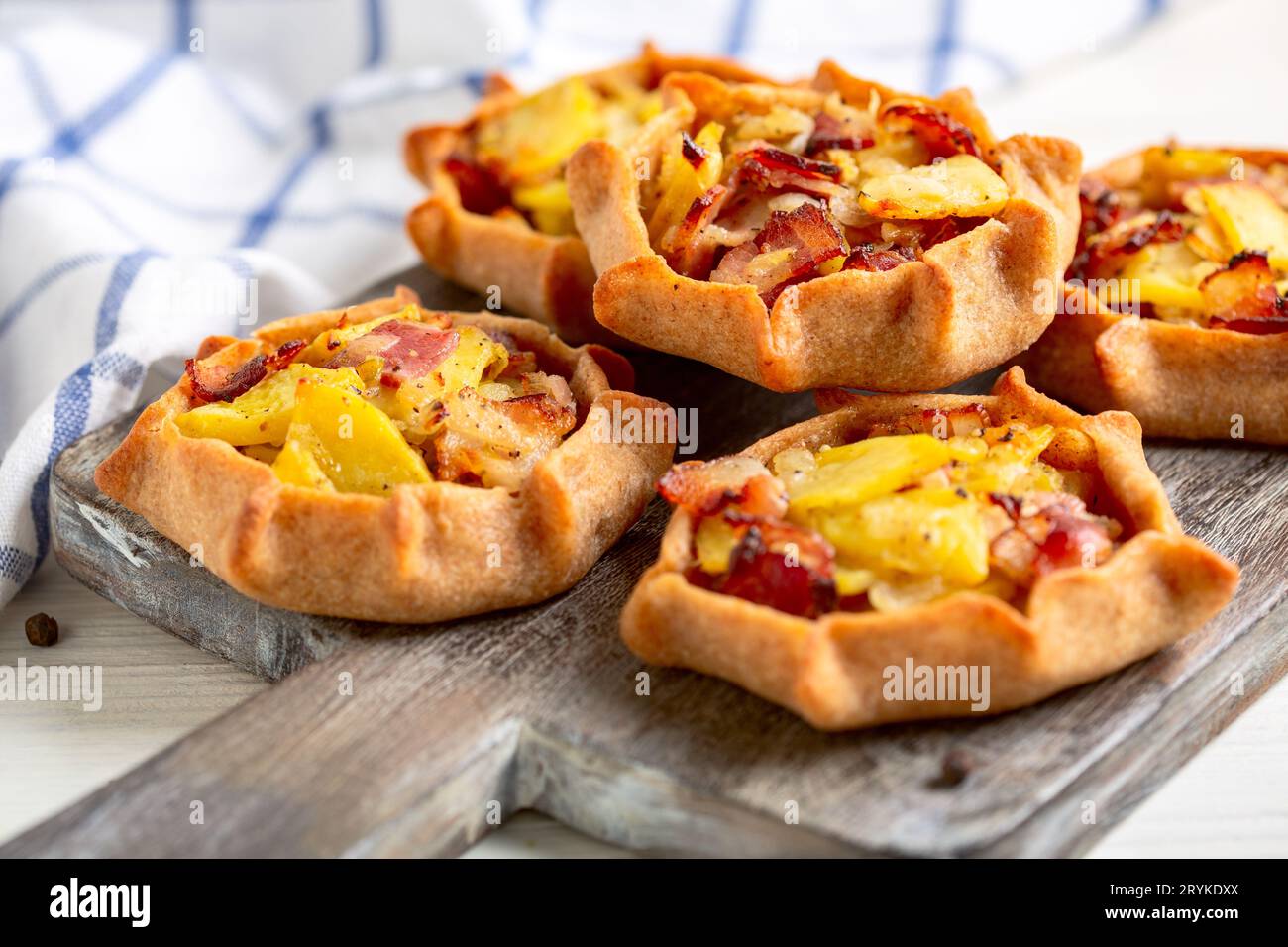 Traditional finnish karelian pies hi-res stock photography and images ...