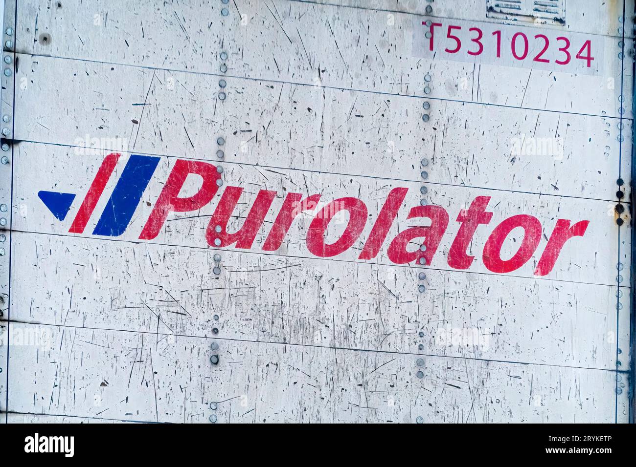 Delivery package and close up hi-res stock photography and images - Alamy