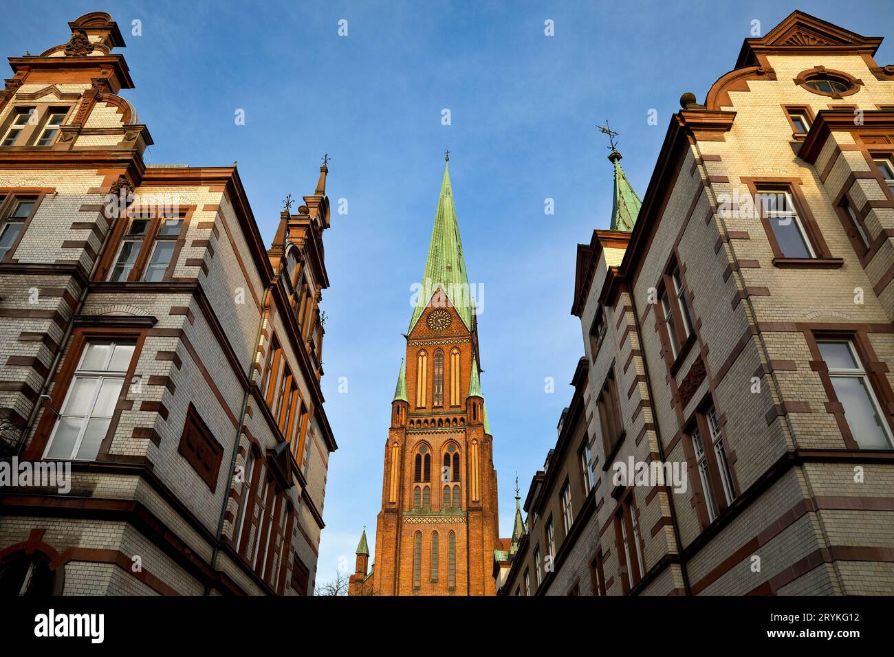 View of the Schwerin Cathedral of St. Marien and St. Johannis, old town ...