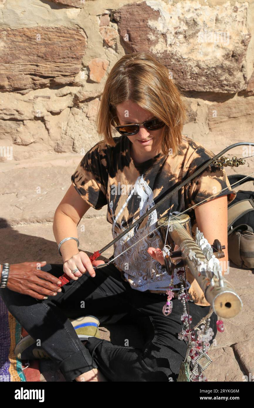 Ravanahatha musical instrument hi-res stock photography and images - Alamy