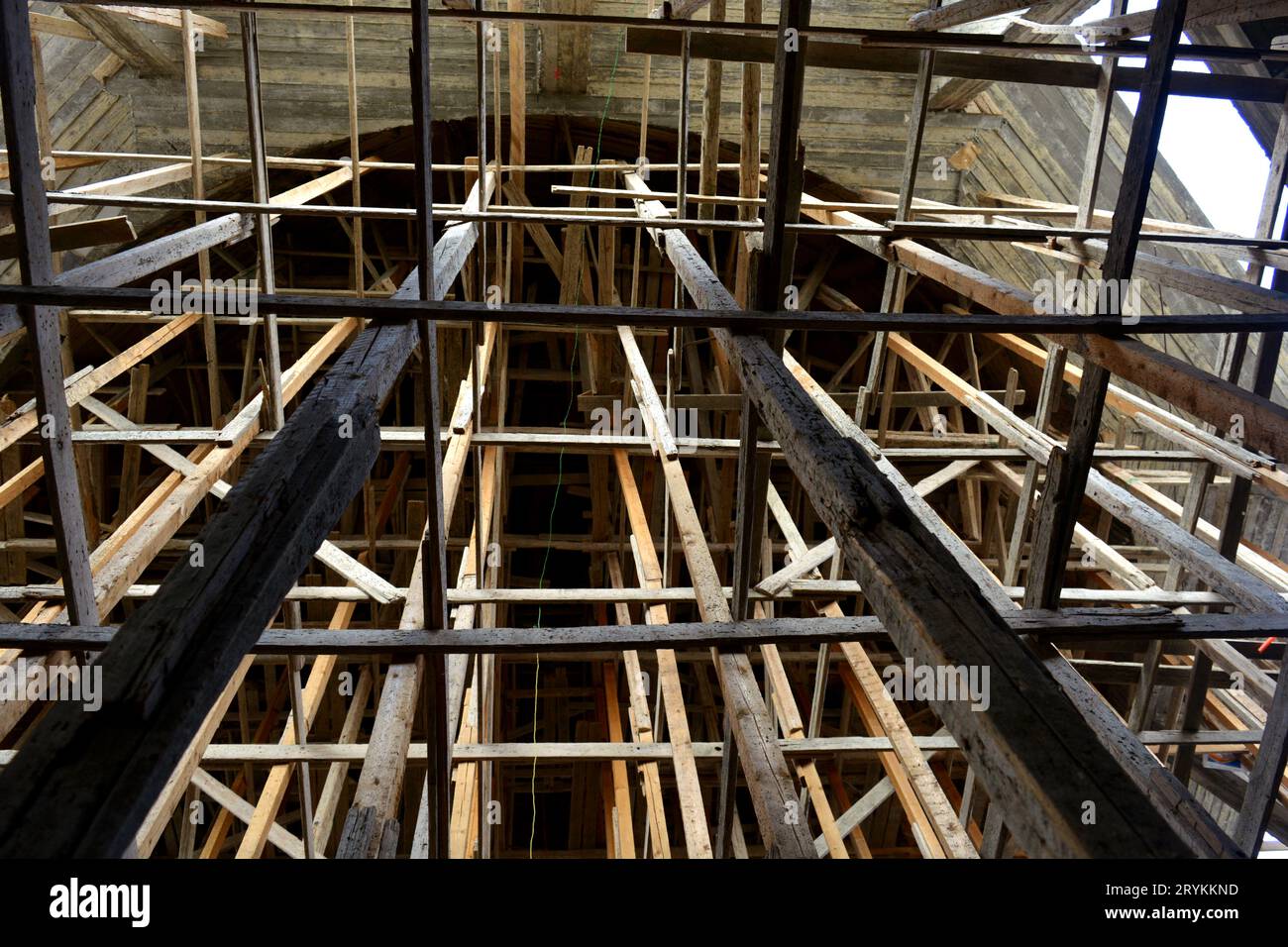 Wood formwork and scaffolding for pouring concrete and support a newly ...