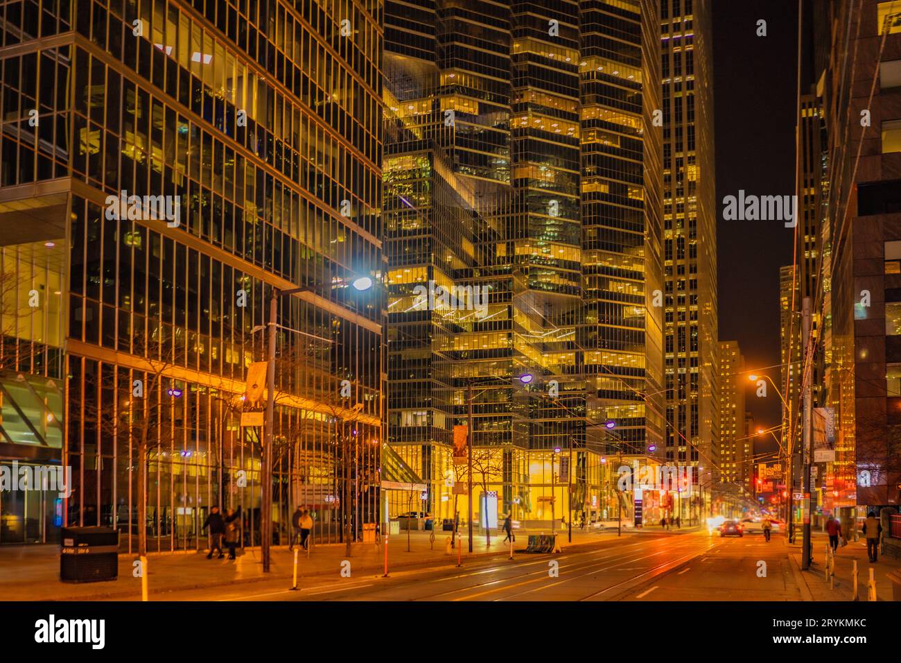 Toronto view at night hi-res stock photography and images - Alamy