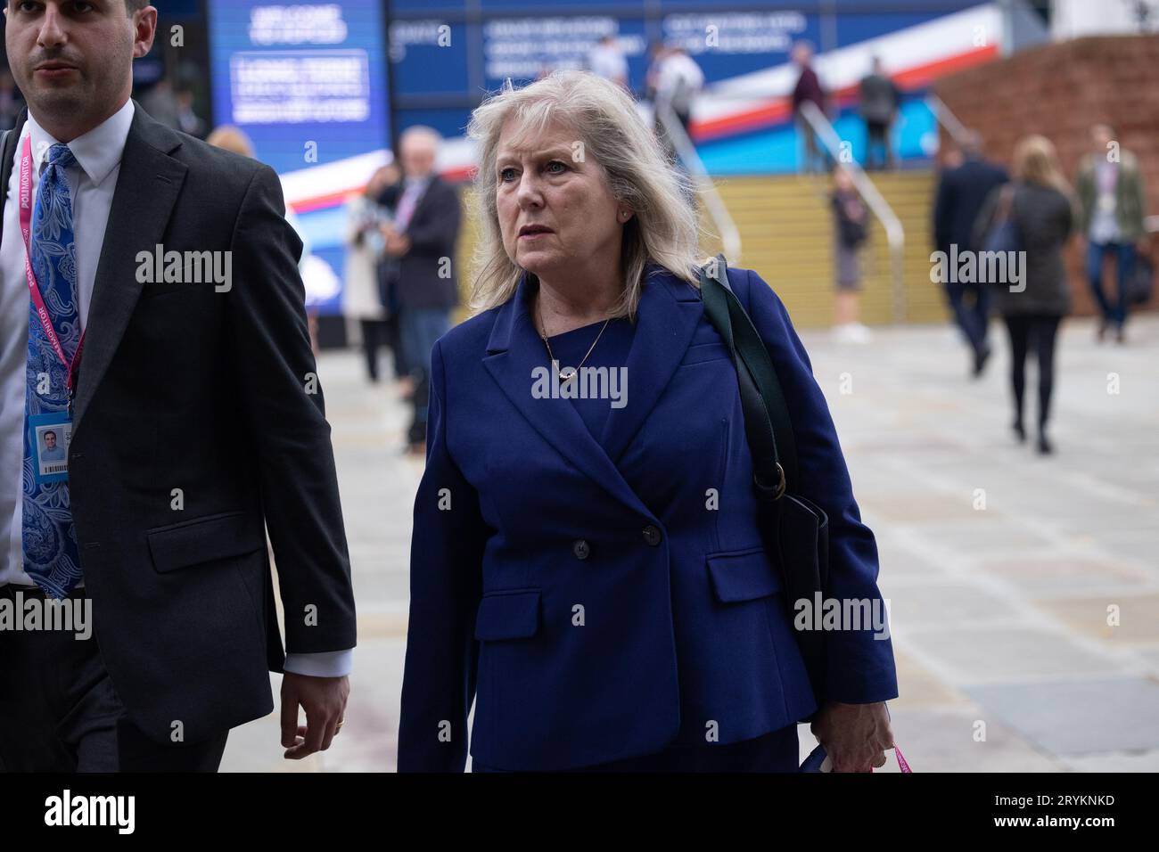 Susan hall hi-res stock photography and images - Alamy