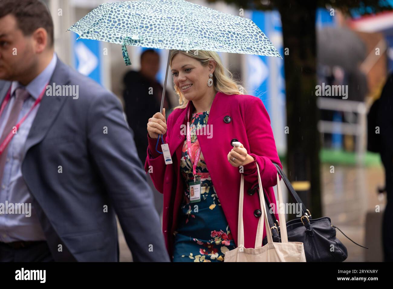 Manchester on Sunday 1st October 2023. Miriam Cates MP shelters from ...