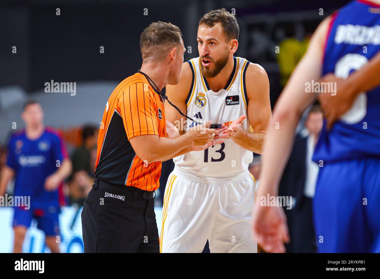 Basketball referee foul hi-res stock photography and images - Alamy