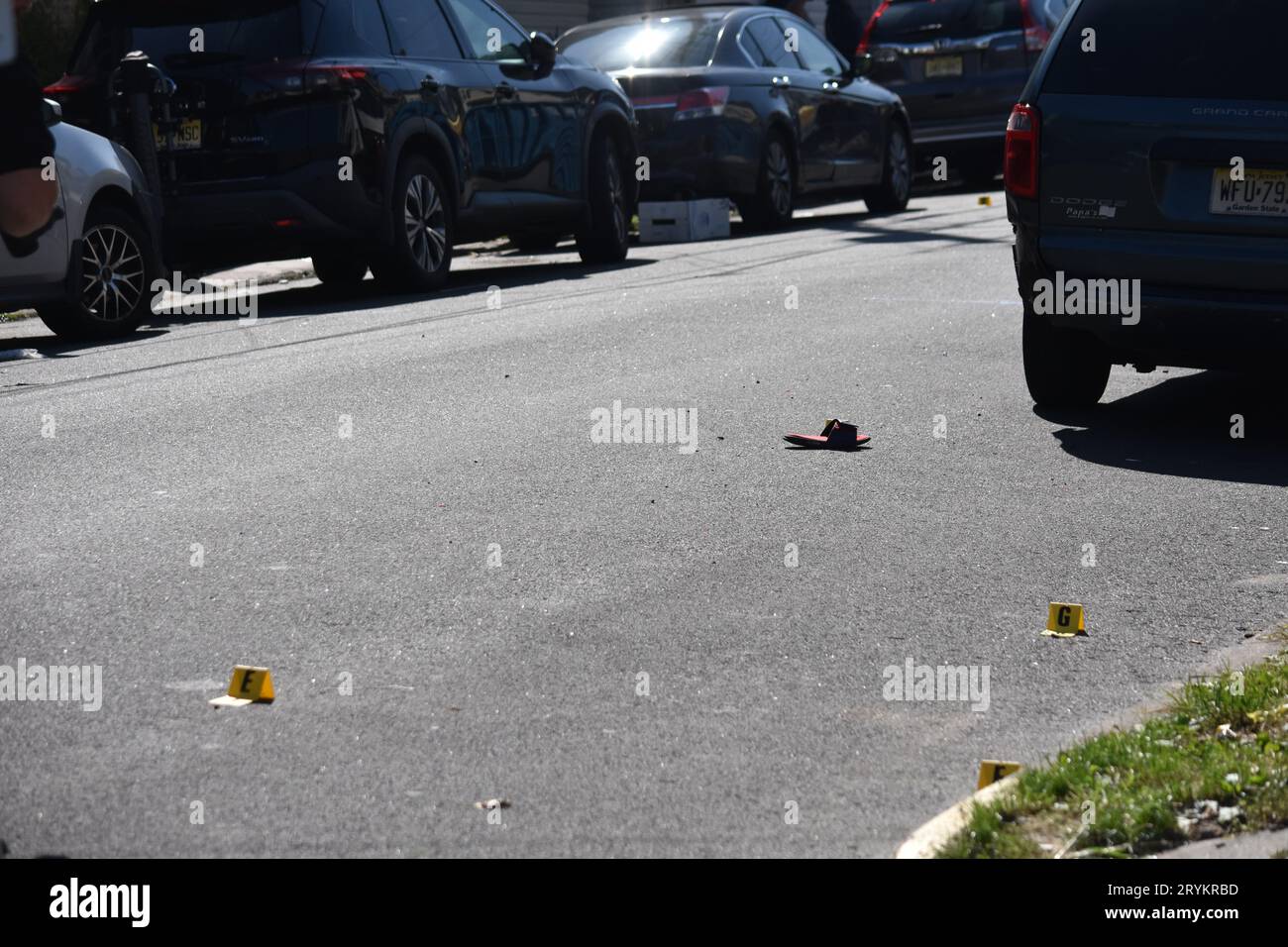 Paterson, United States. 01st Oct, 2023. Evidence markers at the crime ...