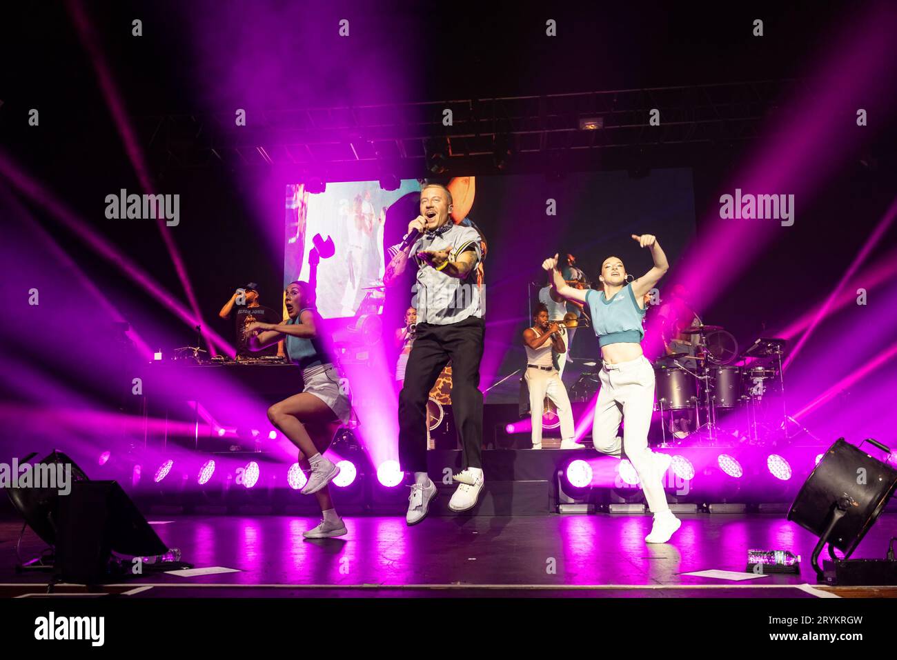 Milwaukee, USA. 30th Sep, 2023. Rapper Macklemore (Ben Haggerty) during ...