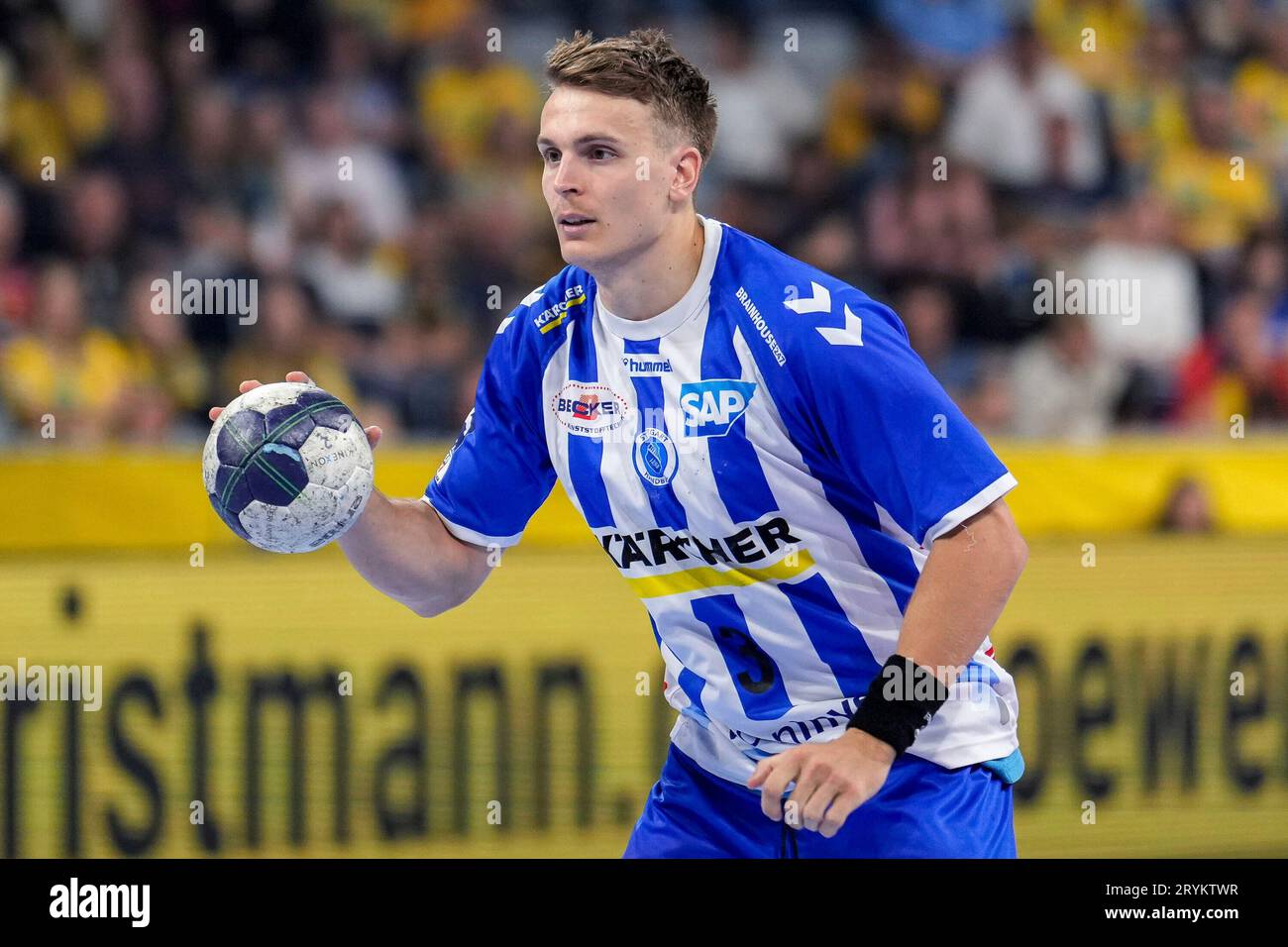 Mannheim, Deutschland. 01st Oct, 2023. Max Häfner (TVB, 3), am Ball, Einzelbild, Einzelfoto ...